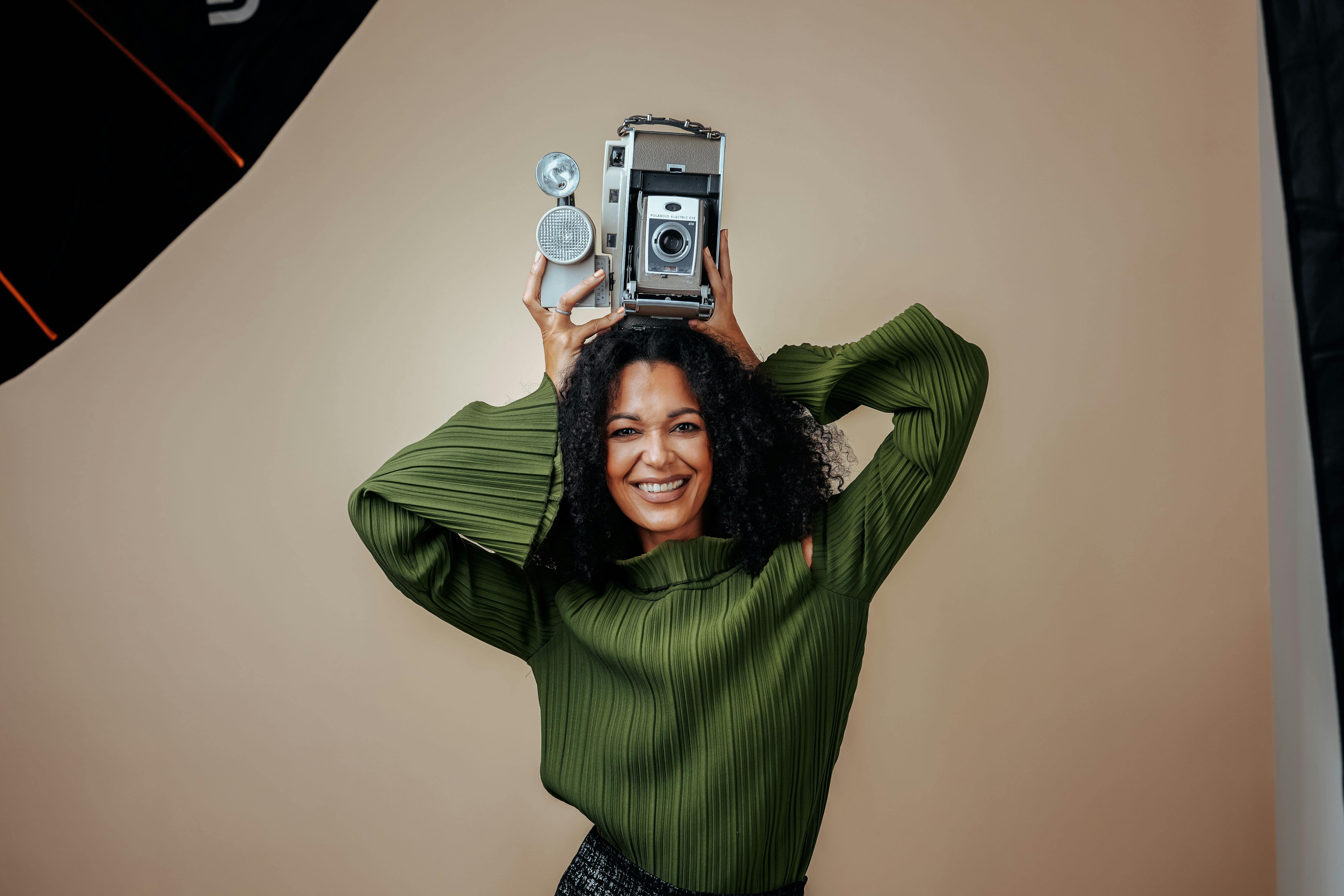 Media Feature Photos, Download The BEST Free Media Feature Stock Photos ...