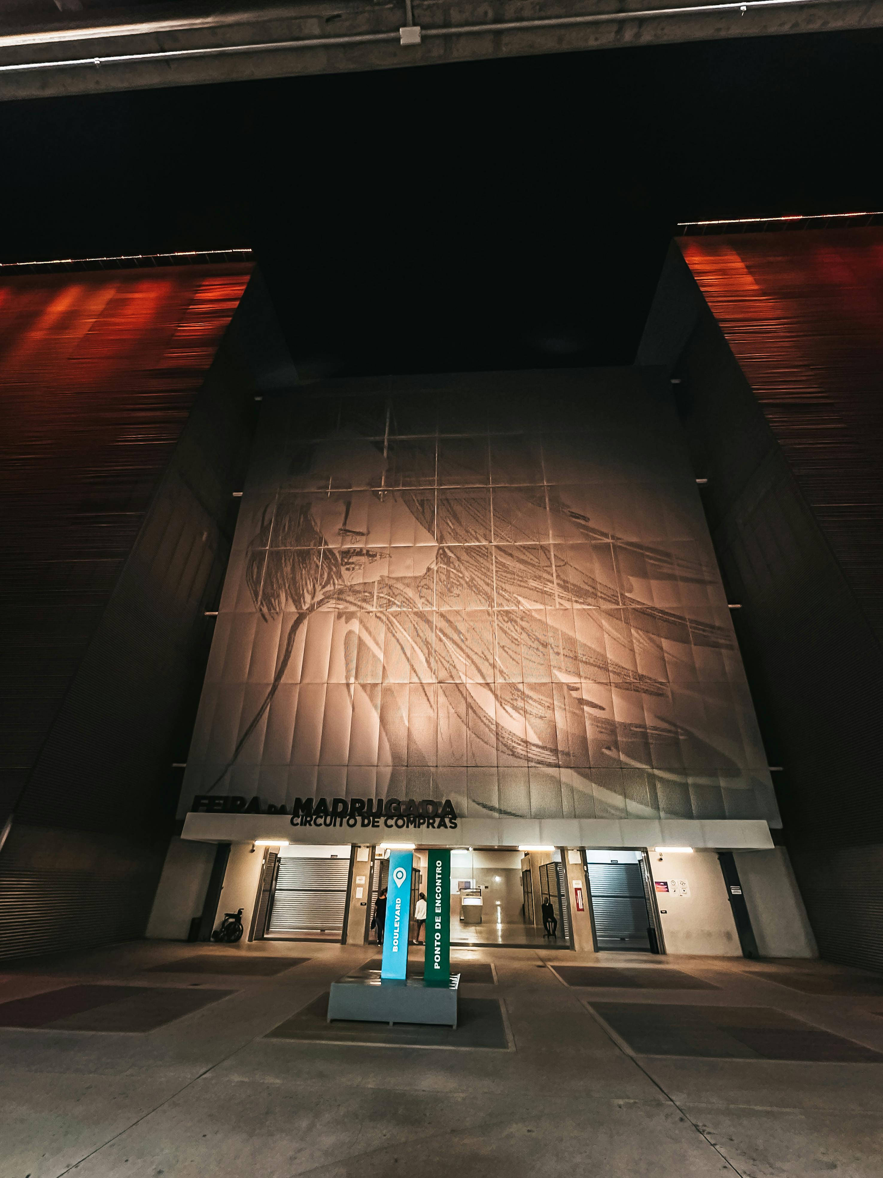 Closed Shopping Mall · Free Stock Photo