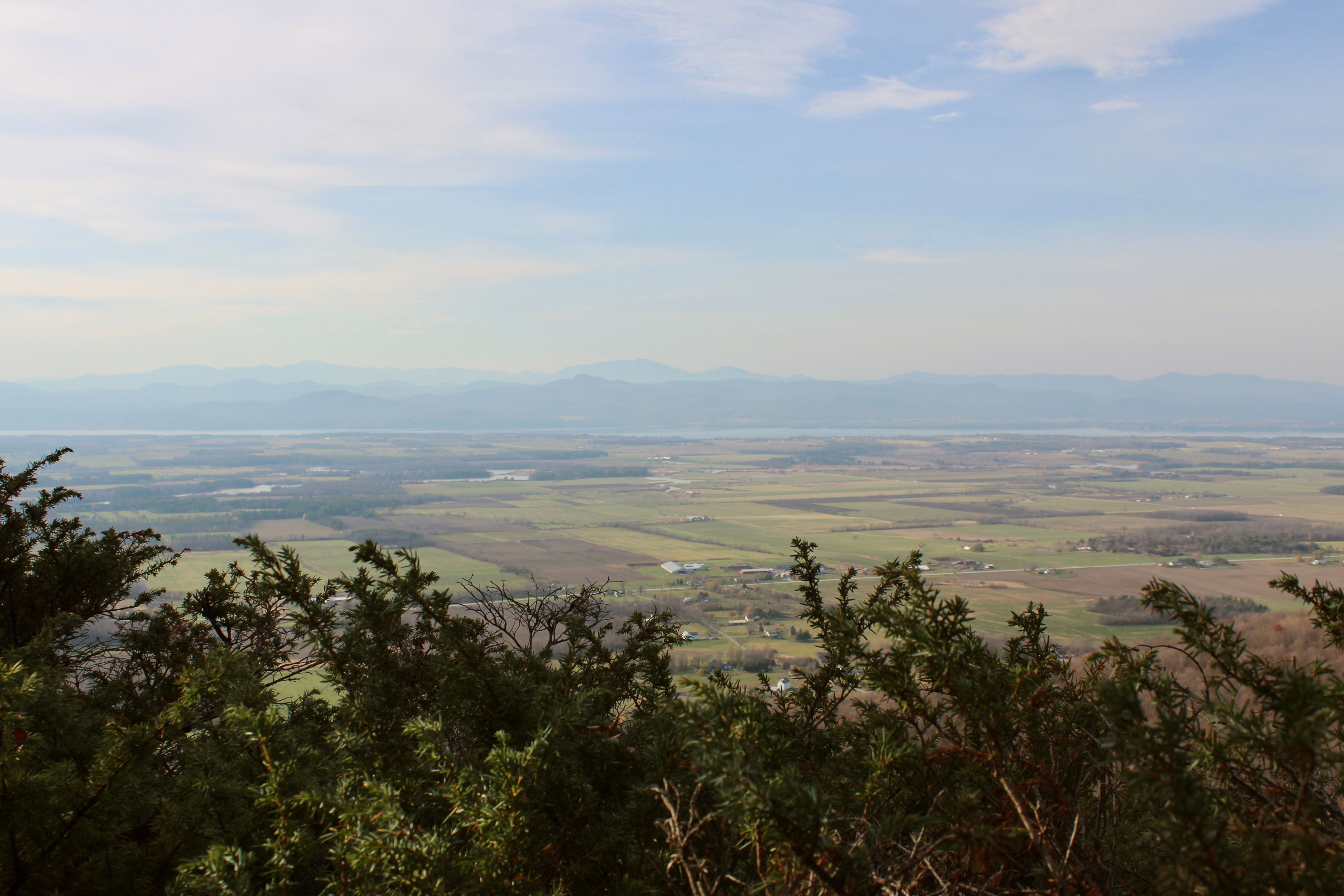 A view of the countryside from a hilltop · Free Stock Photo