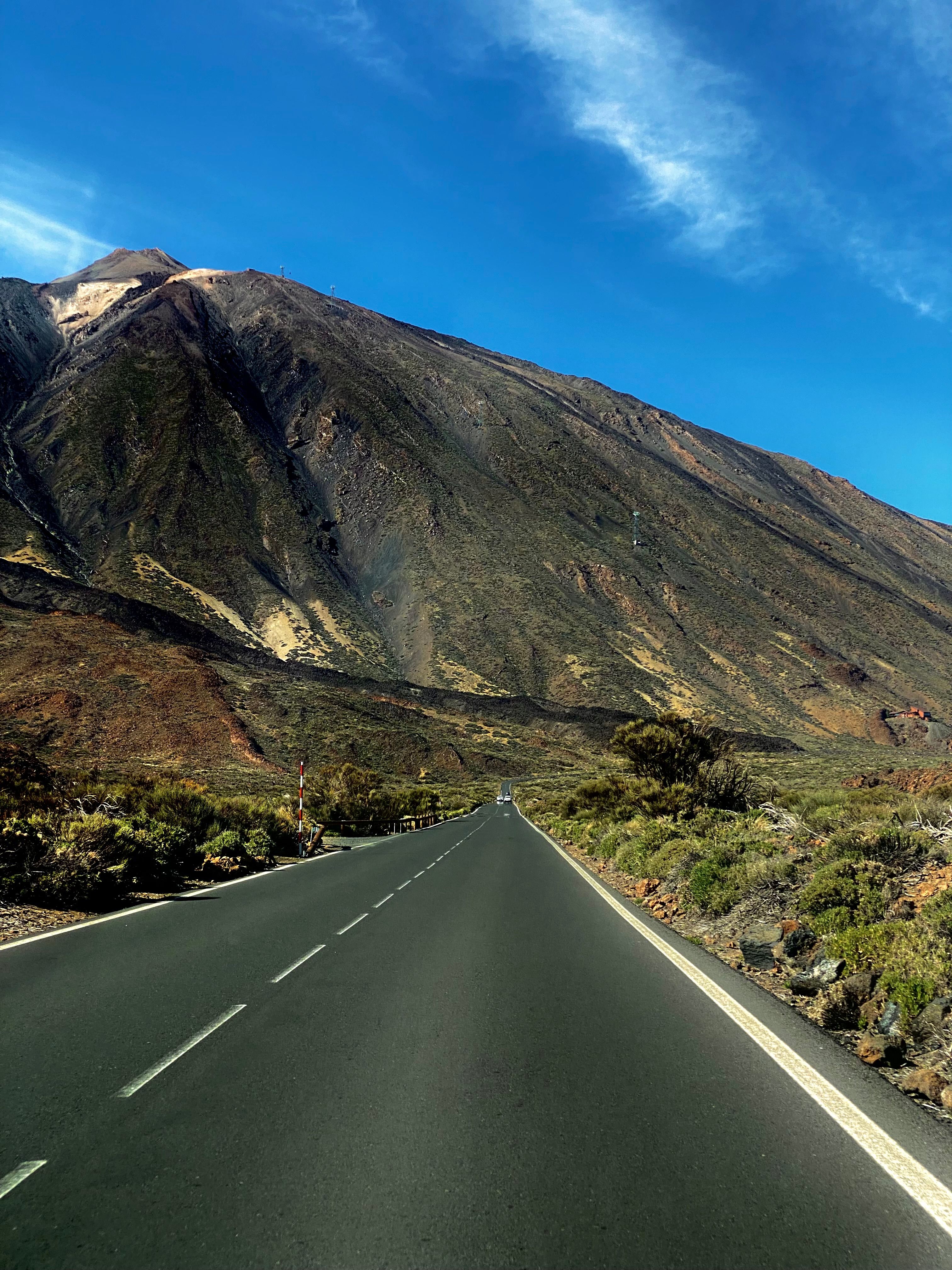 Scenic Landscape of a Mountain Road · Free Stock Photo