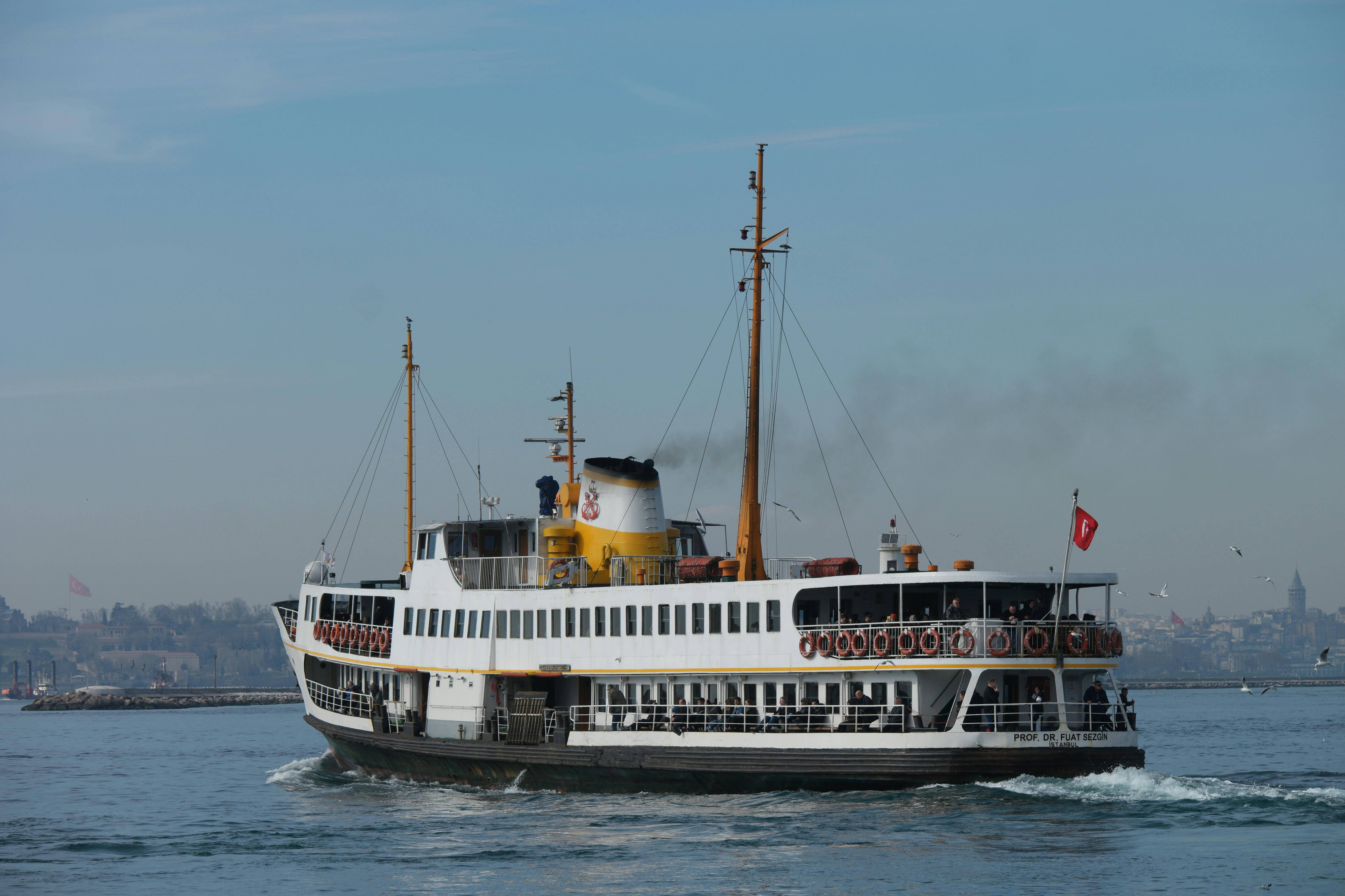 Wooden Platform on Sailing Vessel · Free Stock Photo