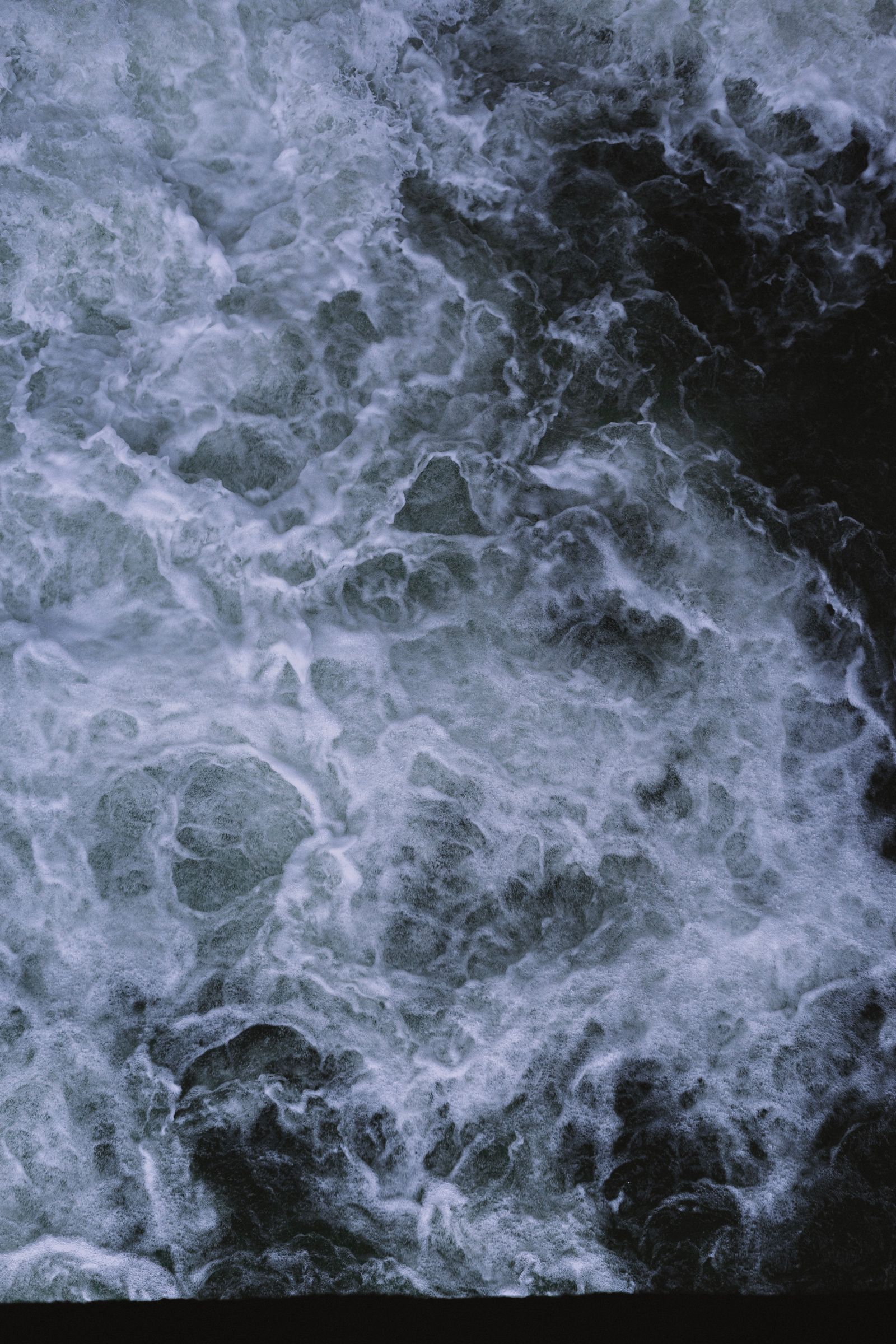 Foaming Waves Photos, Download The BEST Free Foaming Waves Stock Photos ...