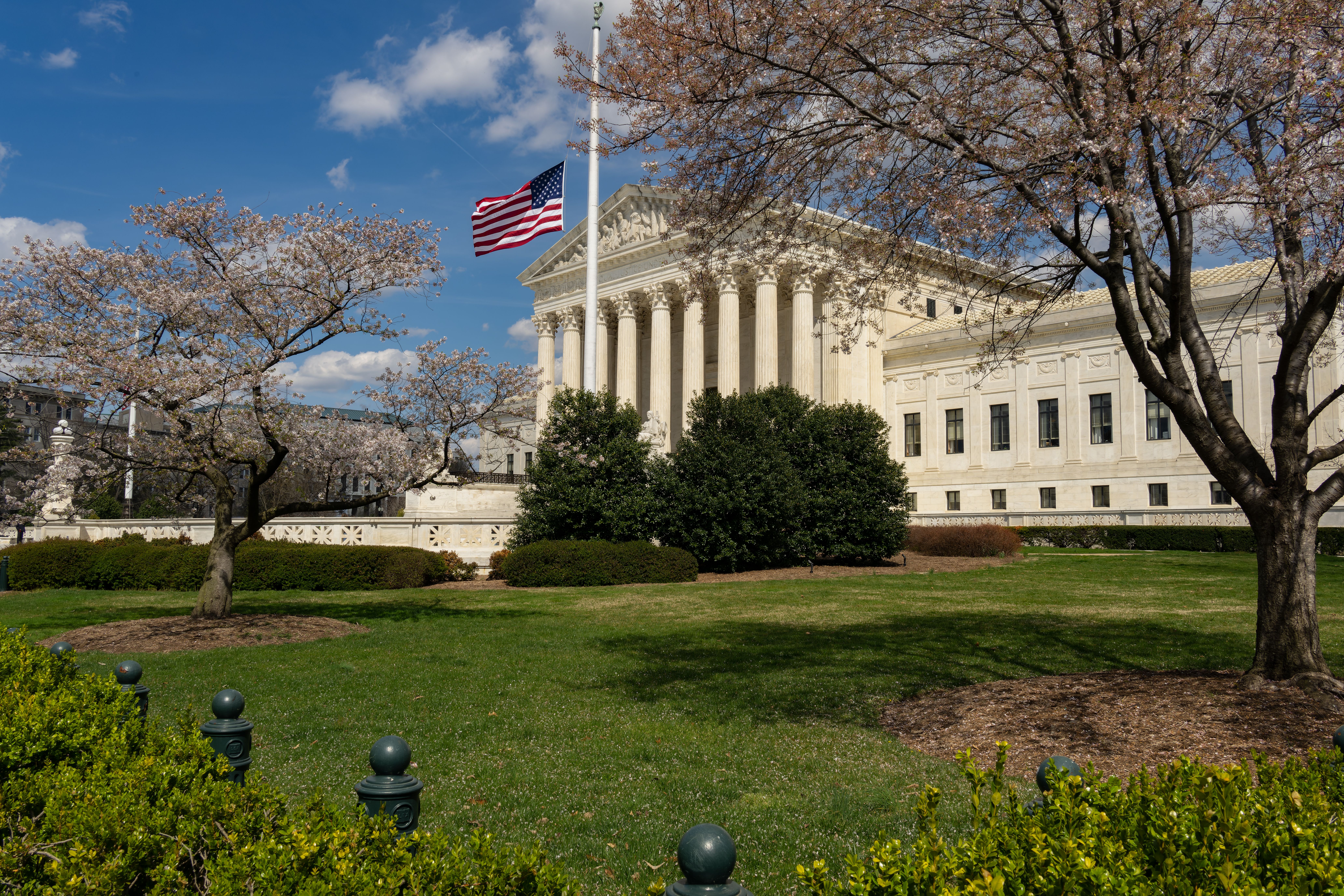 Photo of an Government Building at Spring · Free Stock Photo