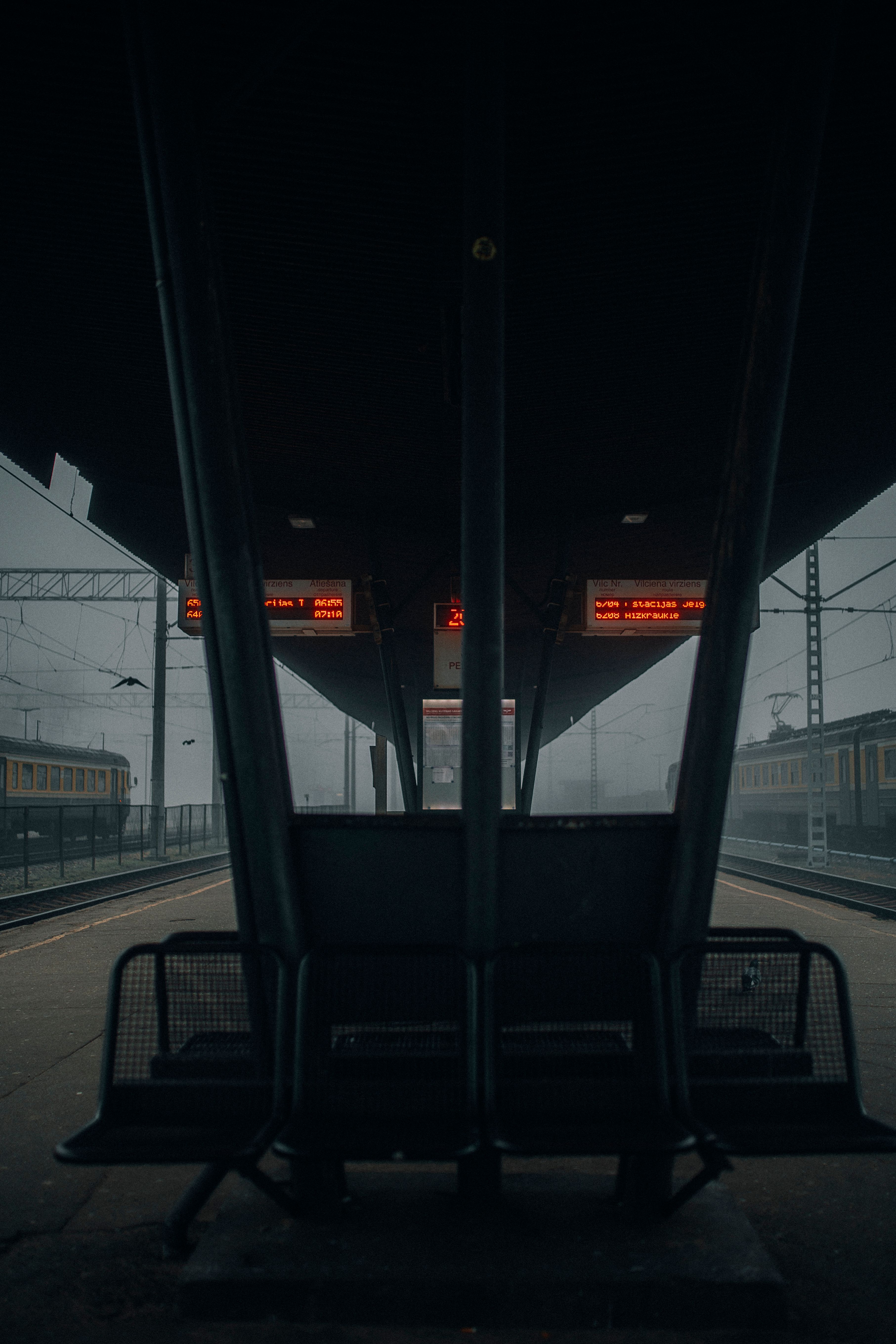 Overcast over Platform on Train Station · Free Stock Photo