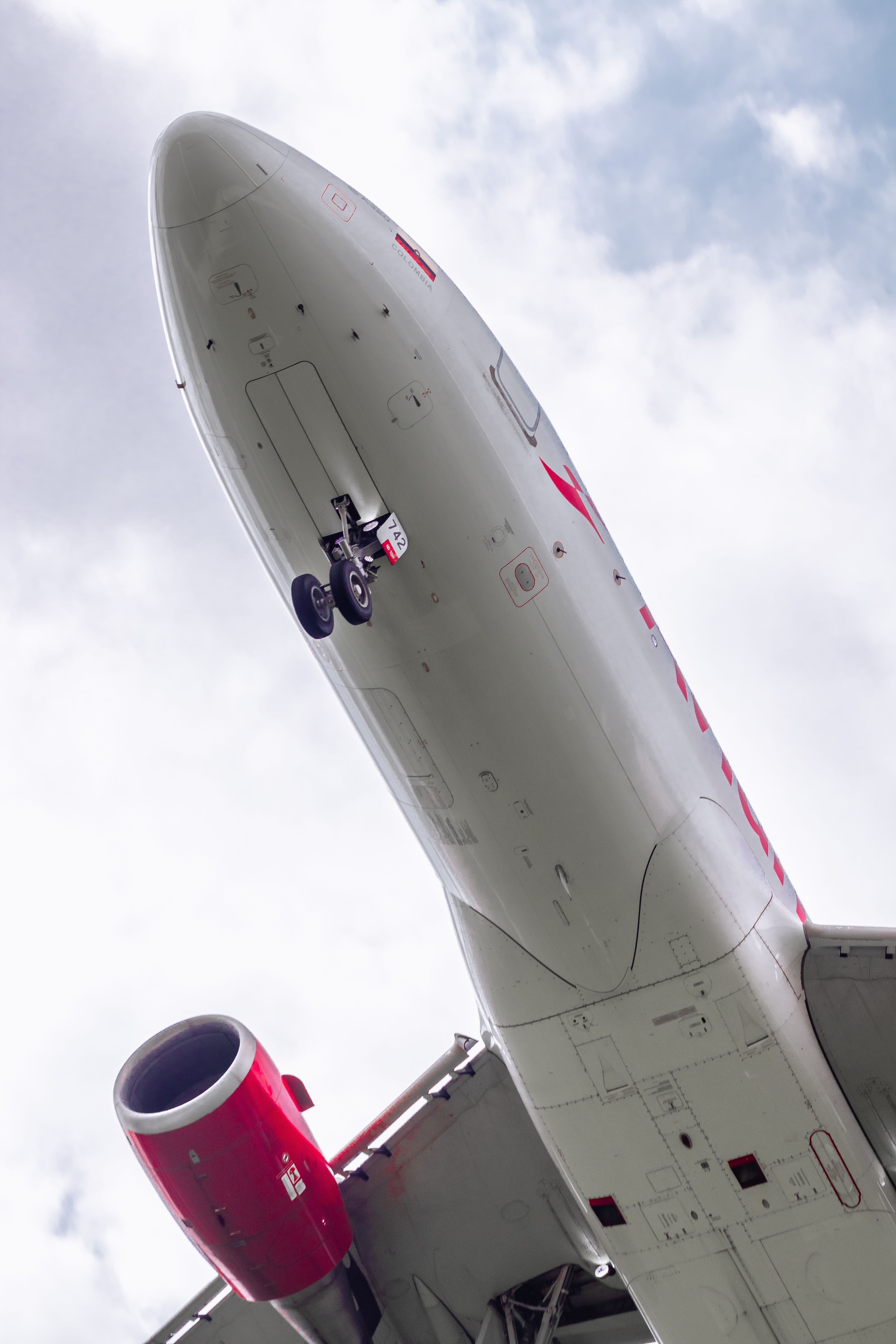 avion, airplane, aircraft · Free Stock Photo