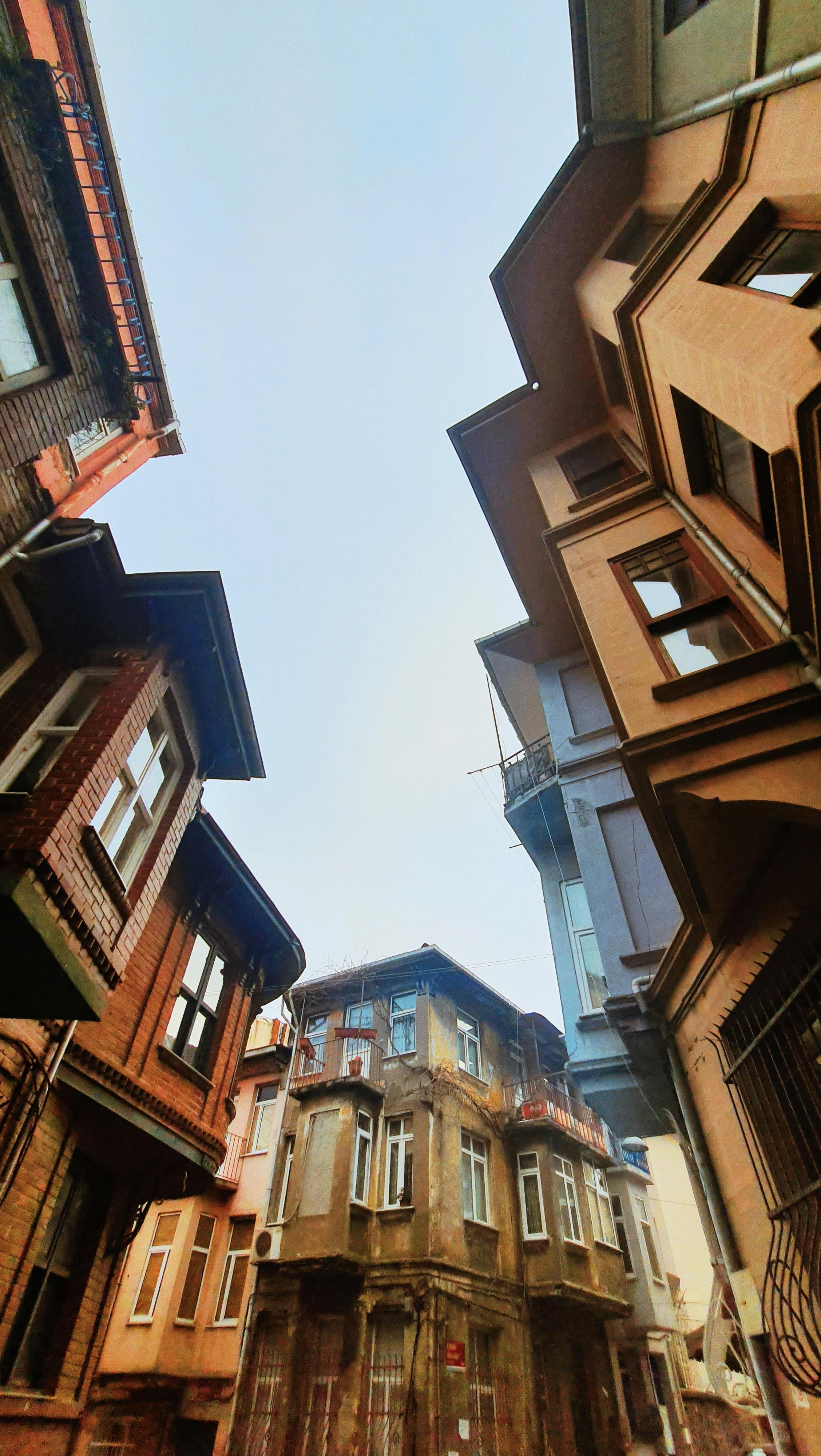 Sky Scrapers Photos, Download The BEST Free Sky Scrapers Stock Photos ...