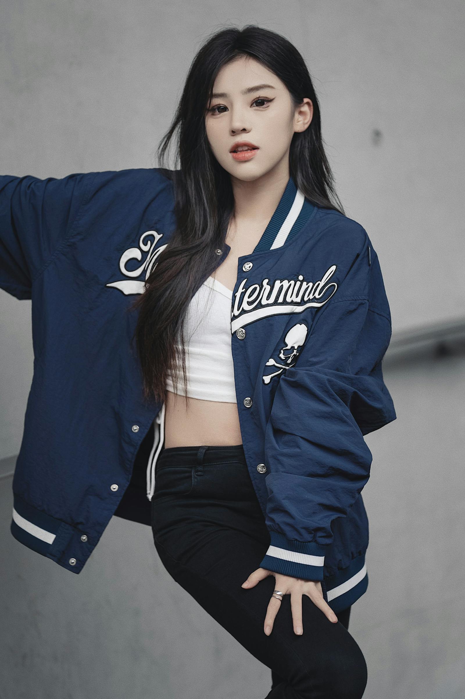 Beautiful Girl Strut Photos, Download The BEST Free Beautiful Girl ...