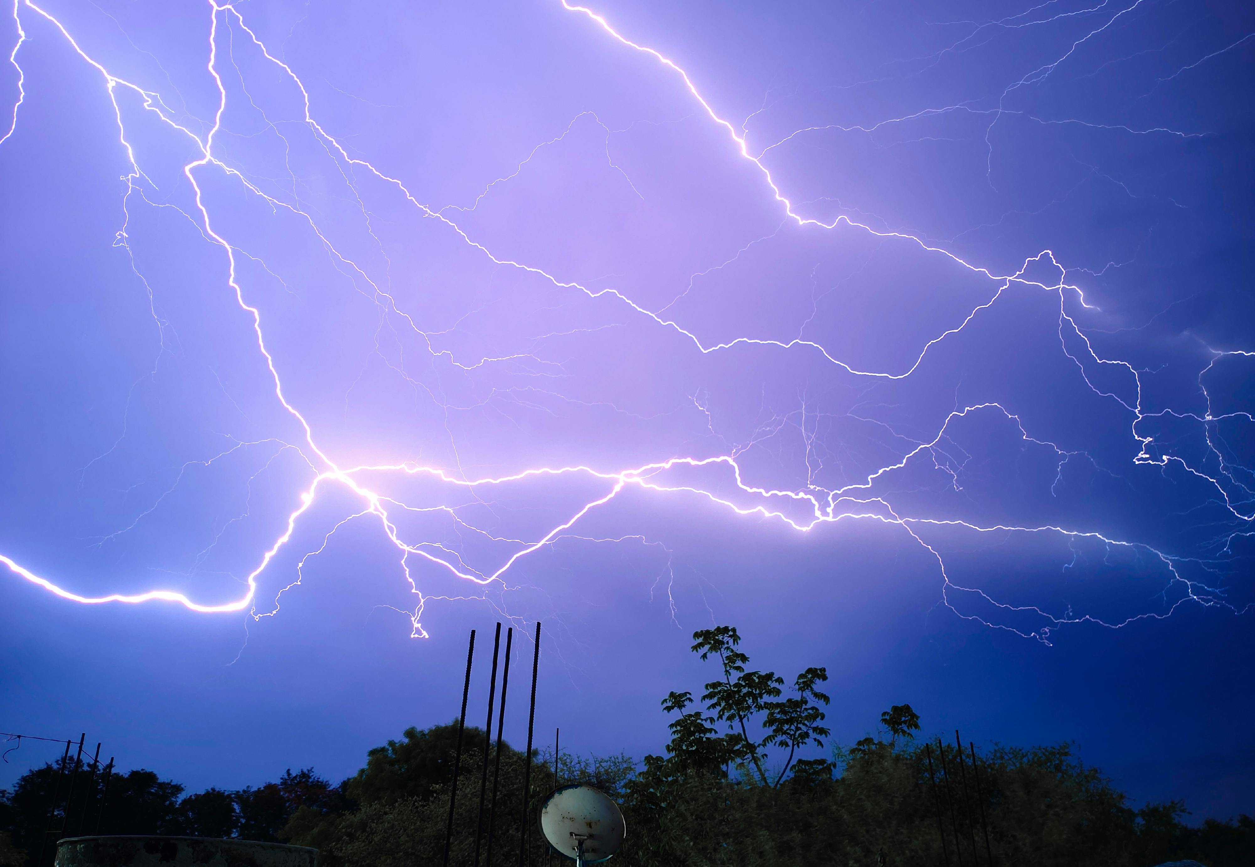 Lightning Jolt during Night Time · Free Stock Photo