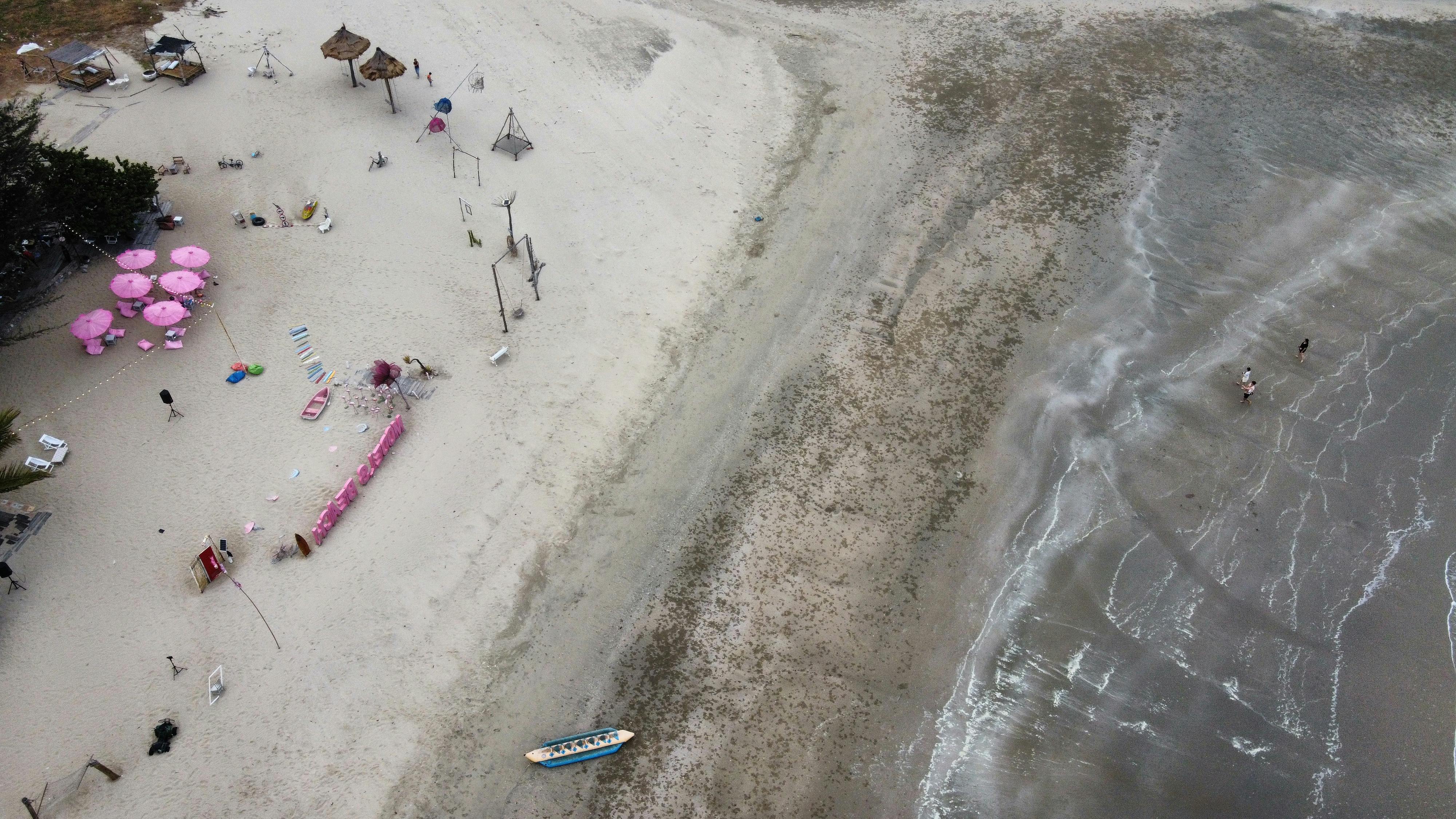 Drone Shot of Beach · Free Stock Photo