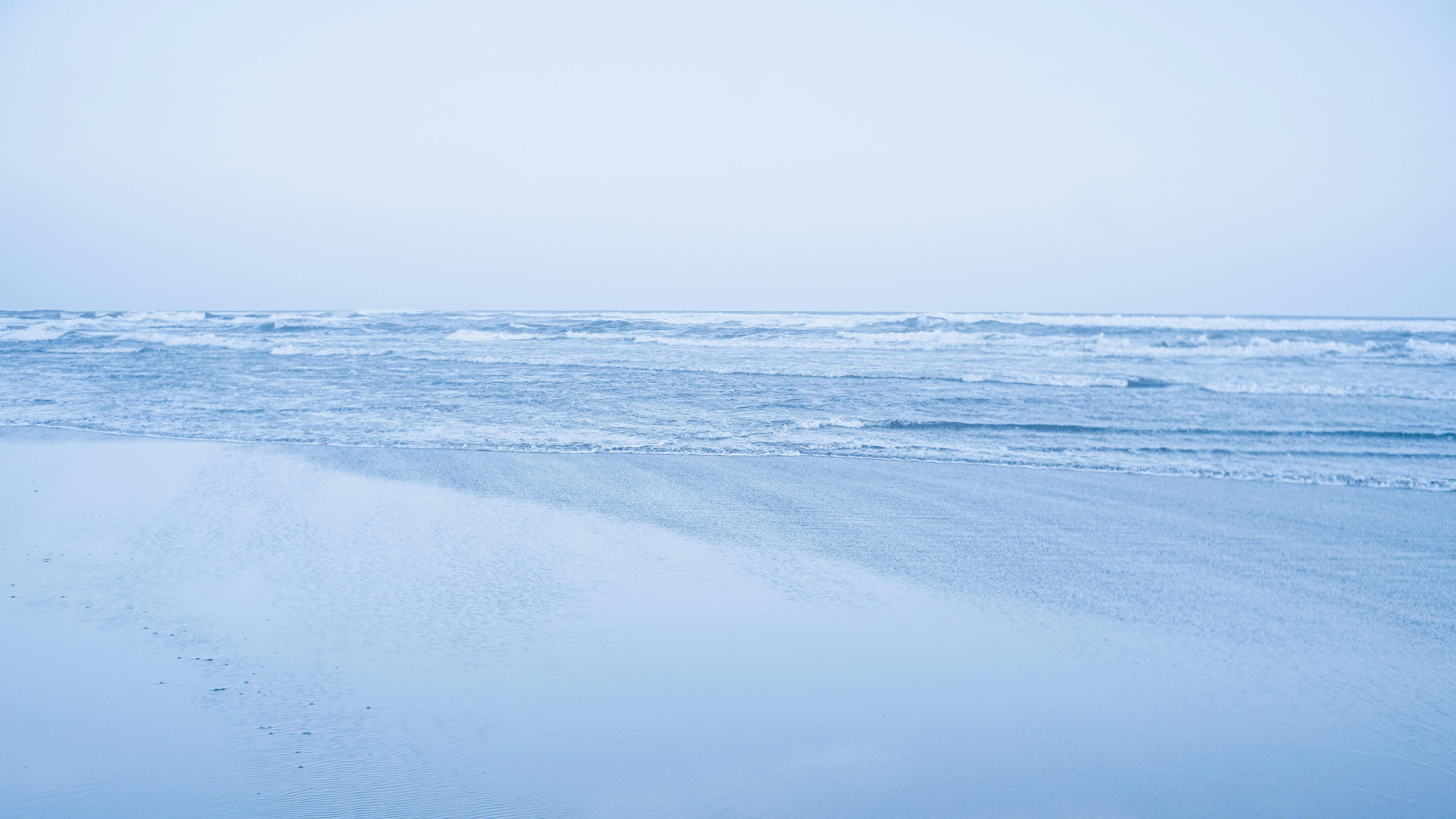 Snow on Beach · Free Stock Photo