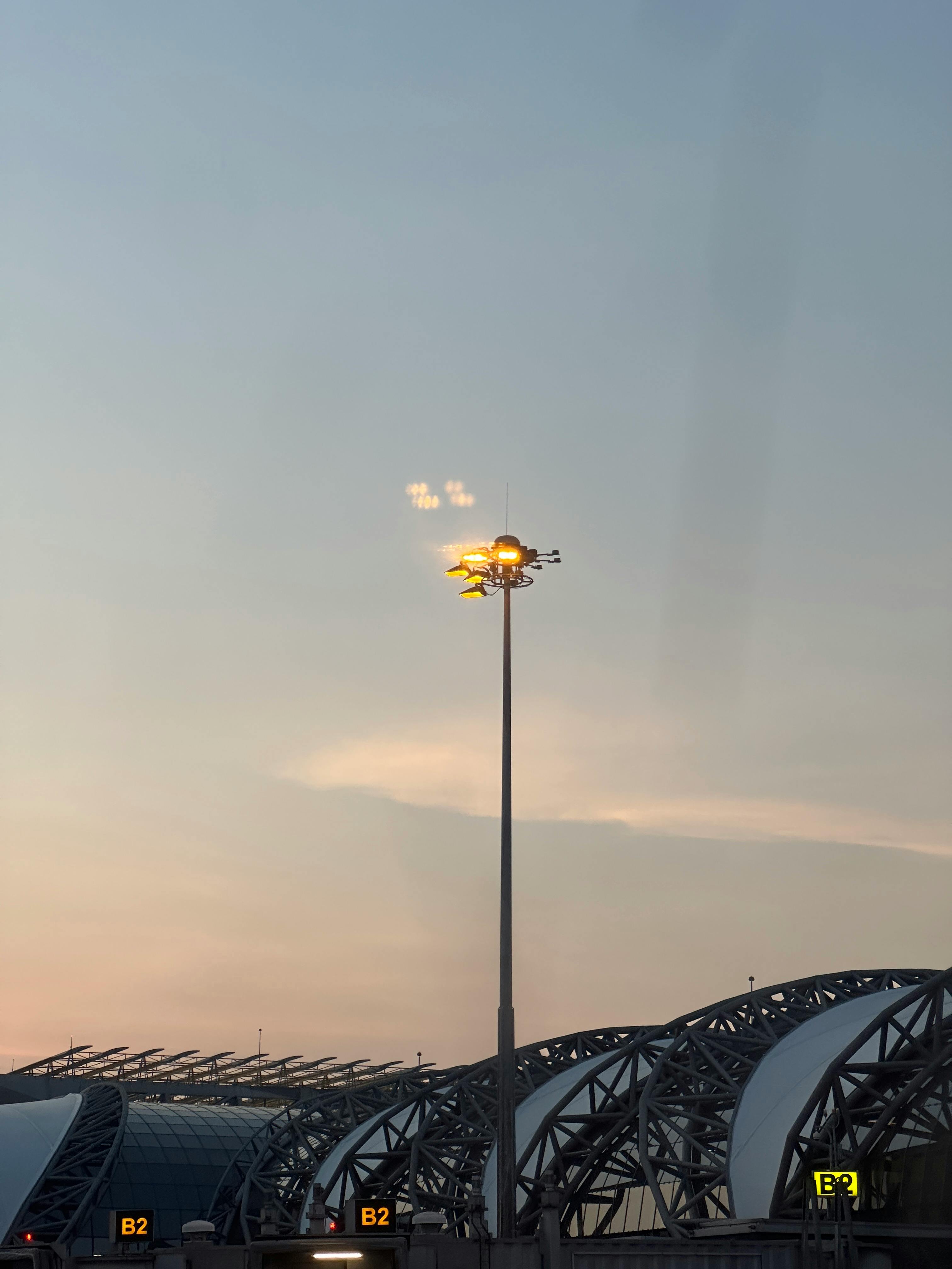 Reflector over Building · Free Stock Photo