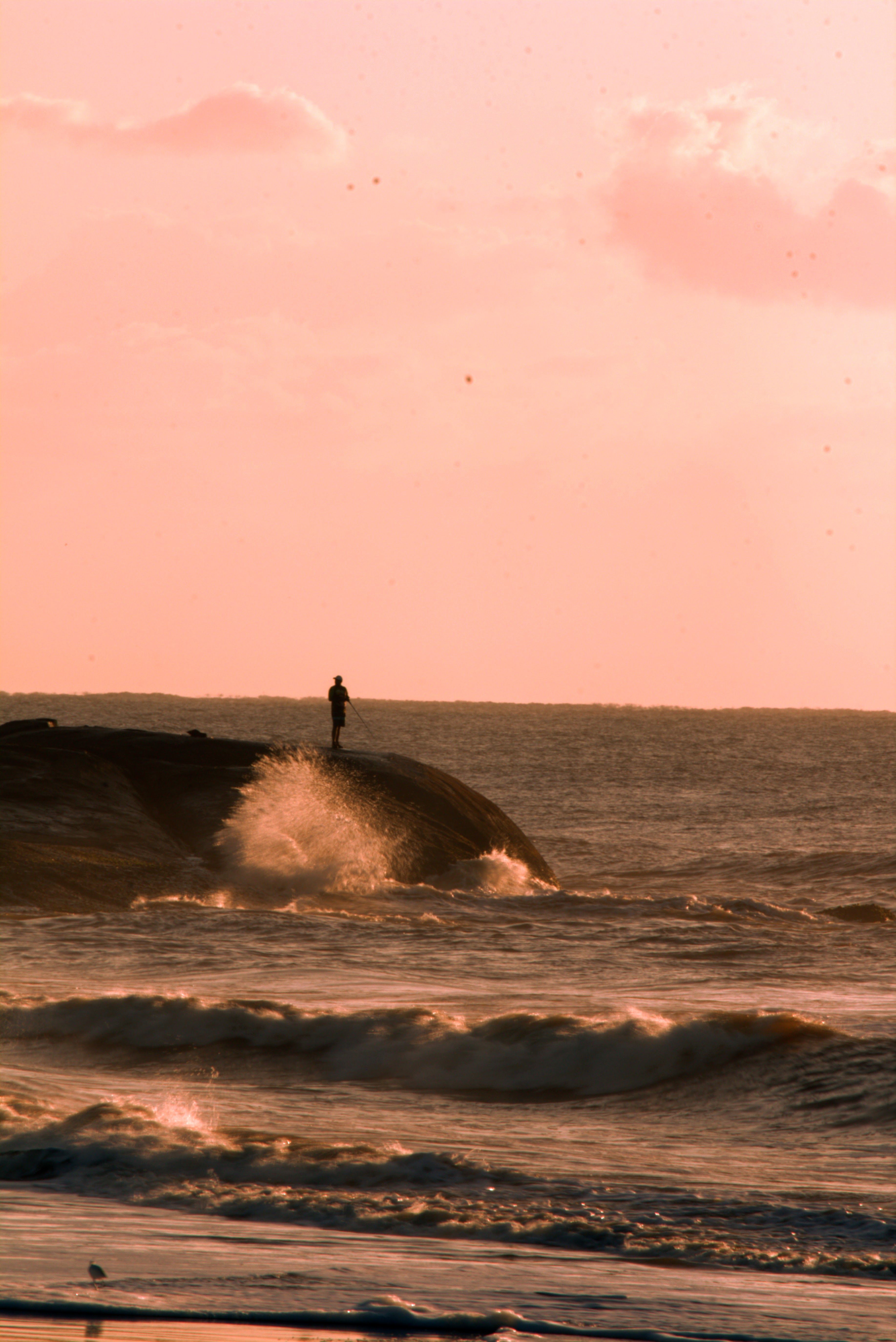 Thunder Waves Photos, Download The BEST Free Thunder Waves Stock Photos ...