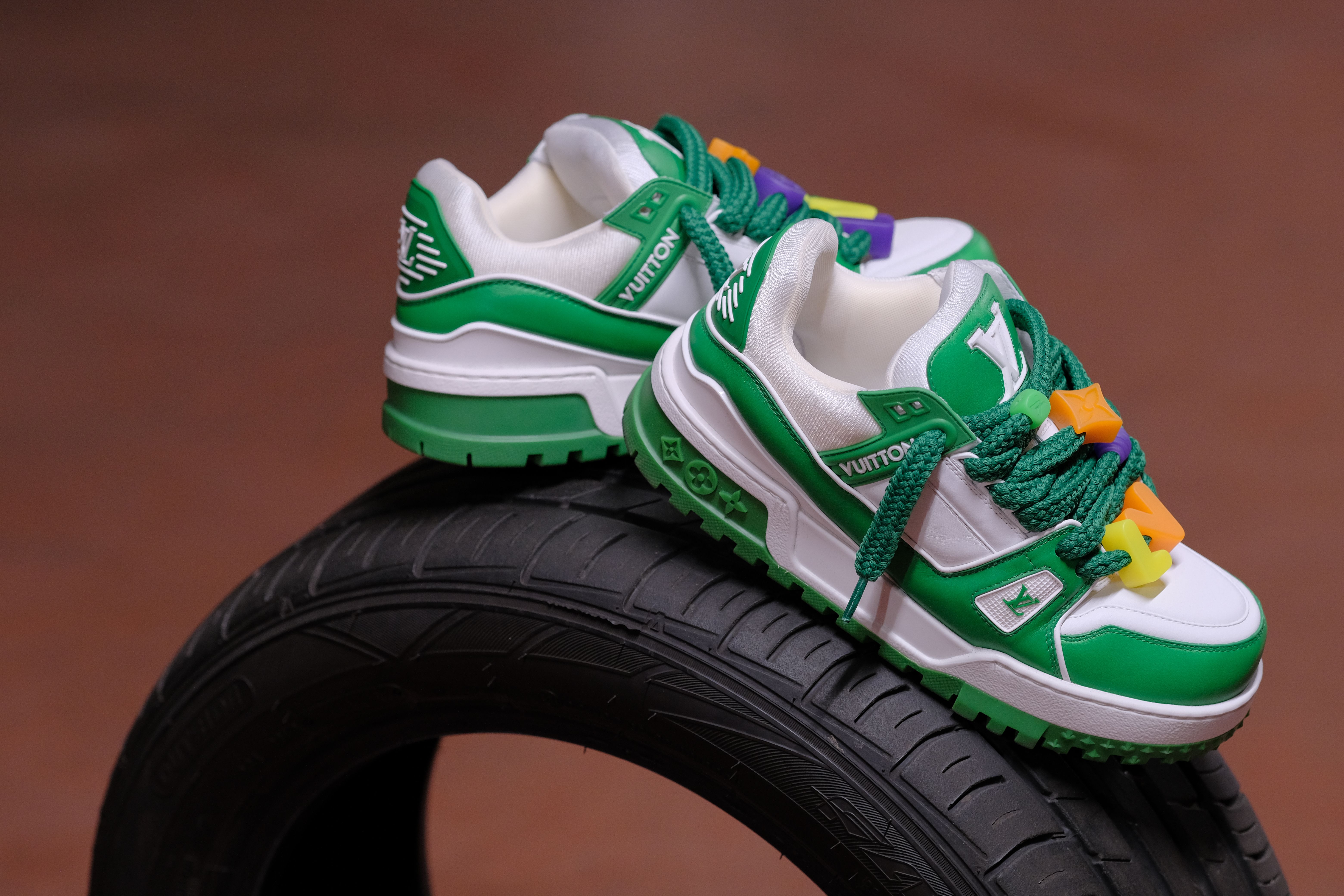Shoes on Tire · Free Stock Photo
