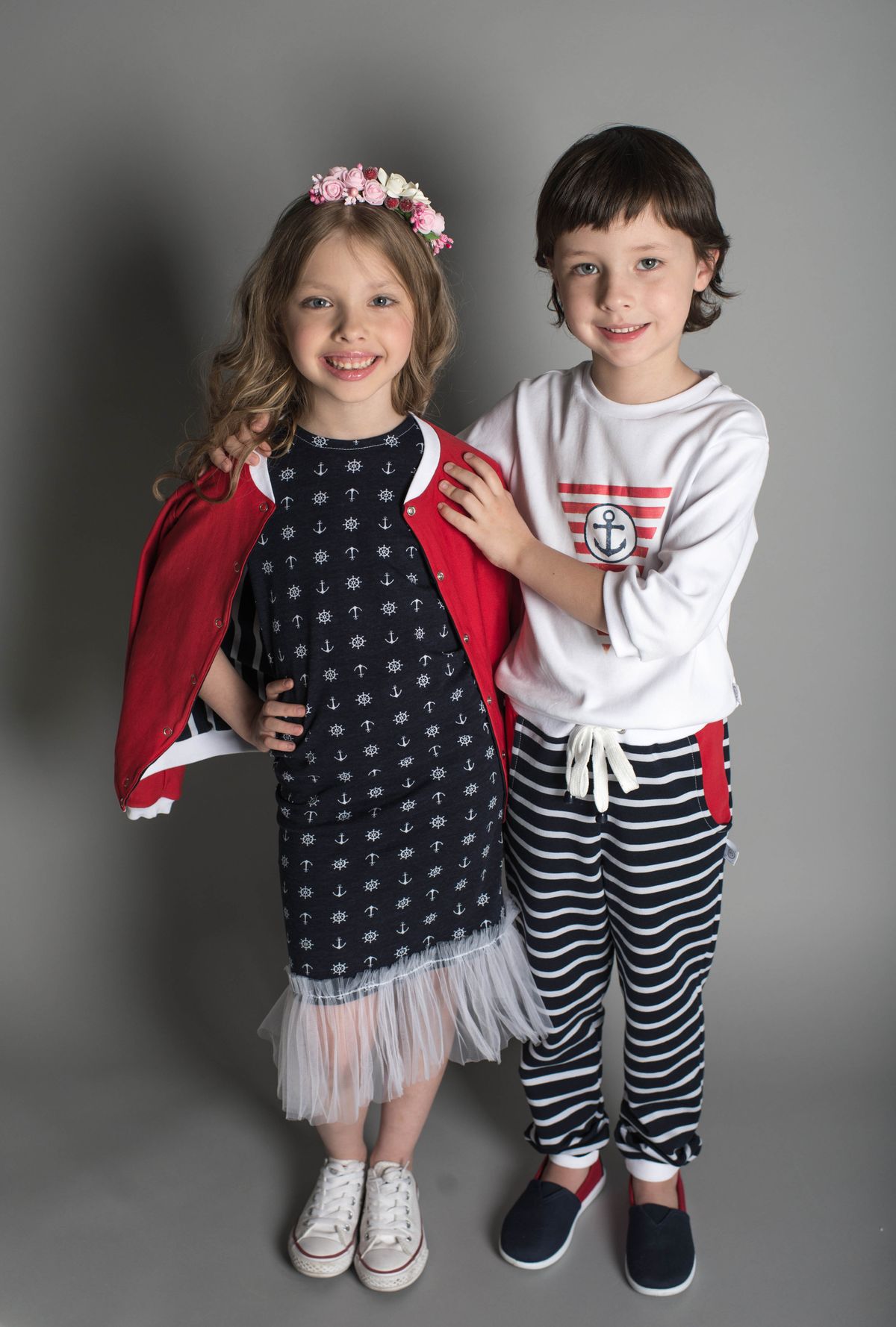 Young Child Models Photos, Download The BEST Free Young Child Models ...