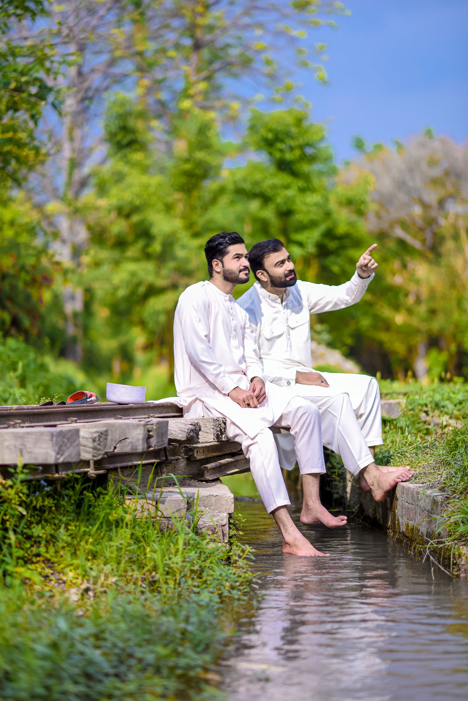 White Tunics Photos, Download The BEST Free White Tunics Stock Photos ...