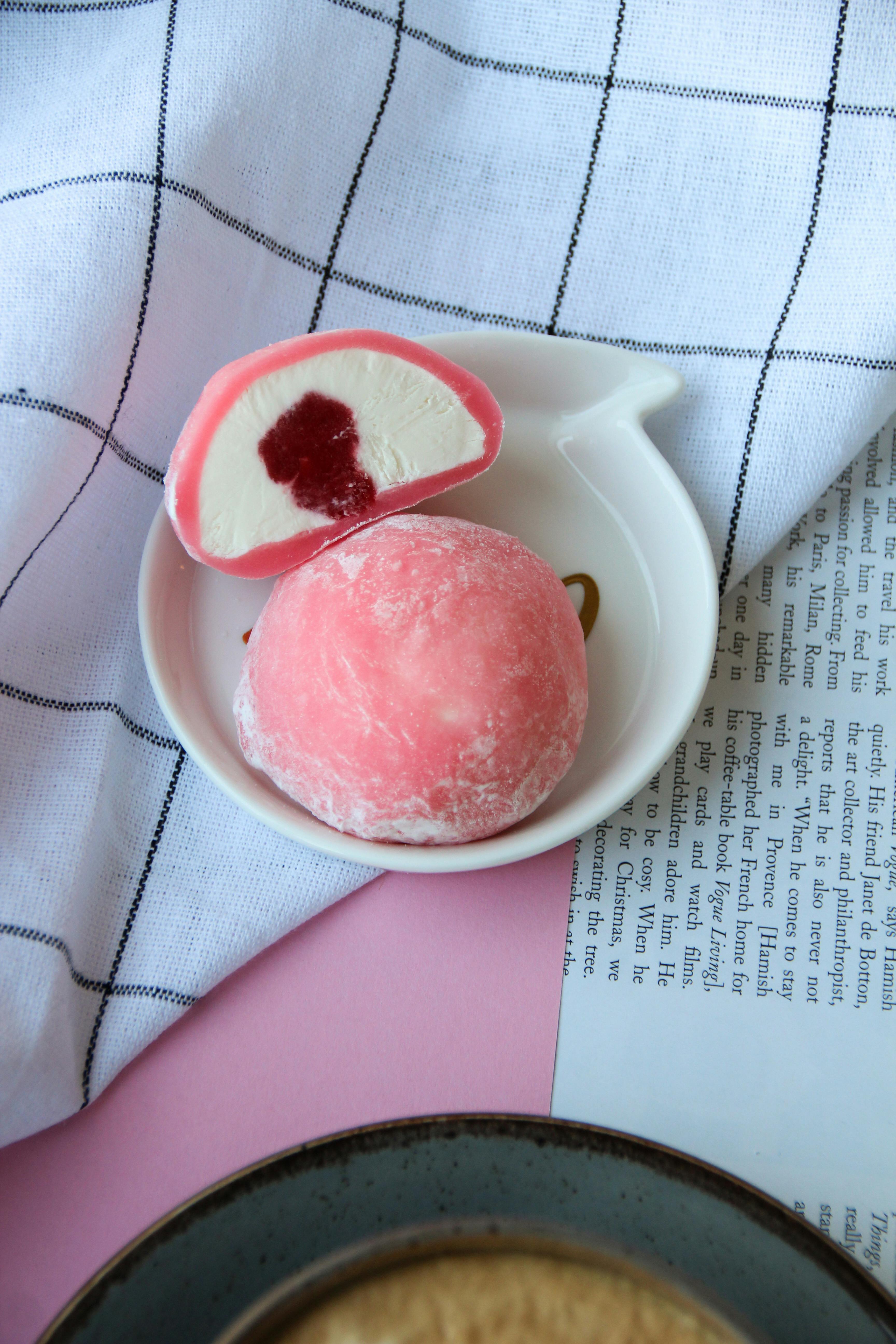 Pink Mochi Photos, Download The BEST Free Pink Mochi Stock Photos & HD ...