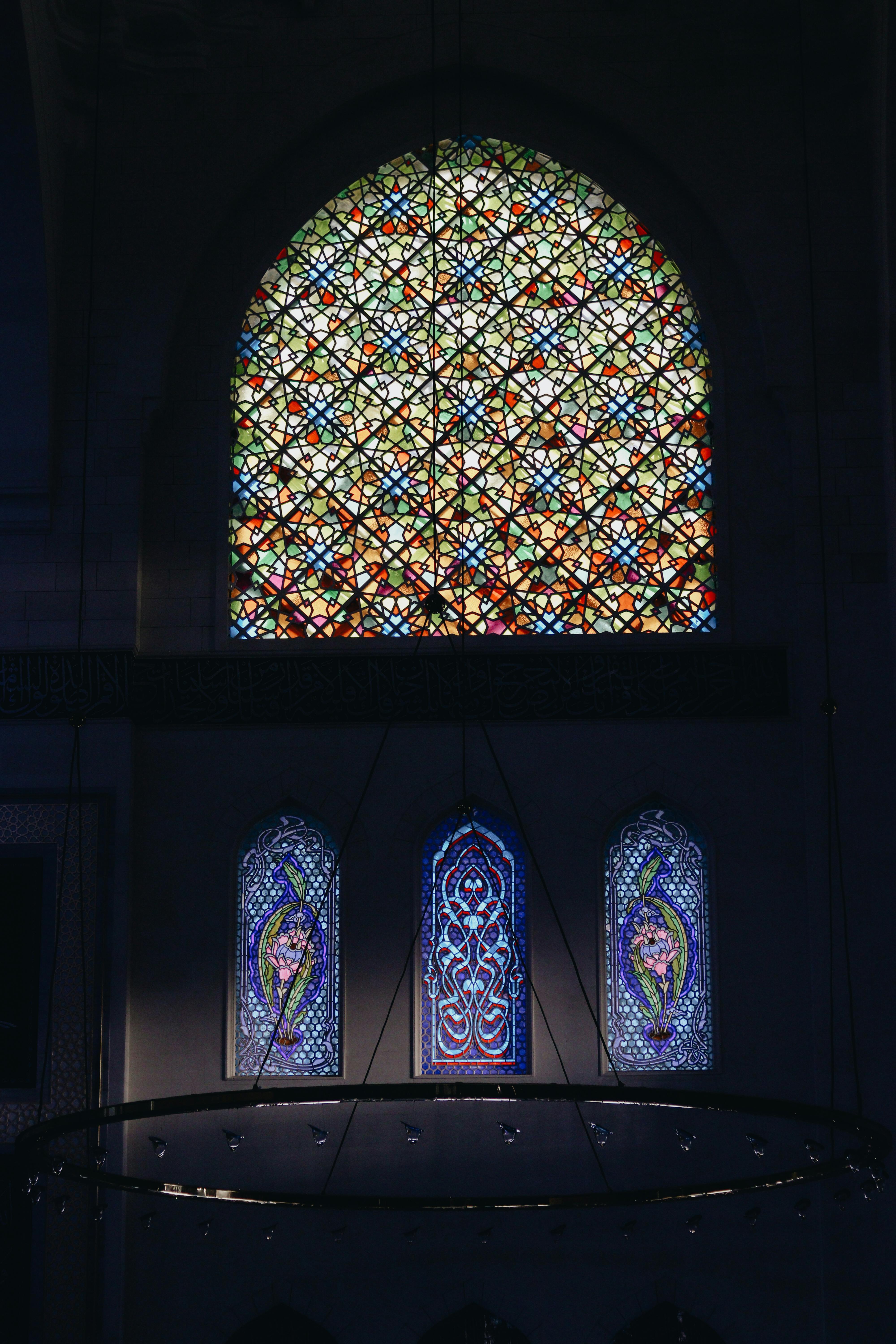 Patterns Decorating Interior of Mosque · Free Stock Photo