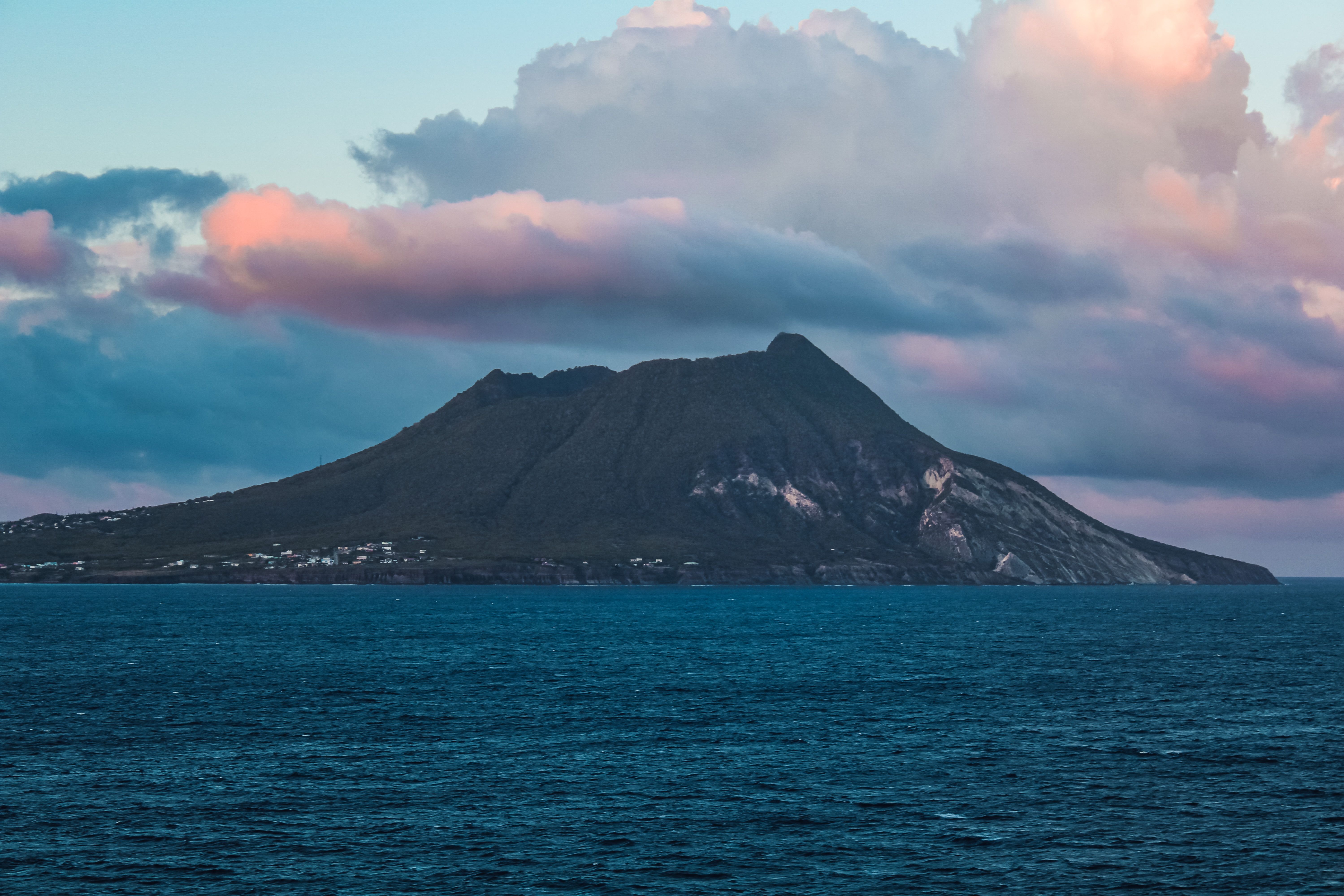 Green Volcanic Island · Free Stock Photo