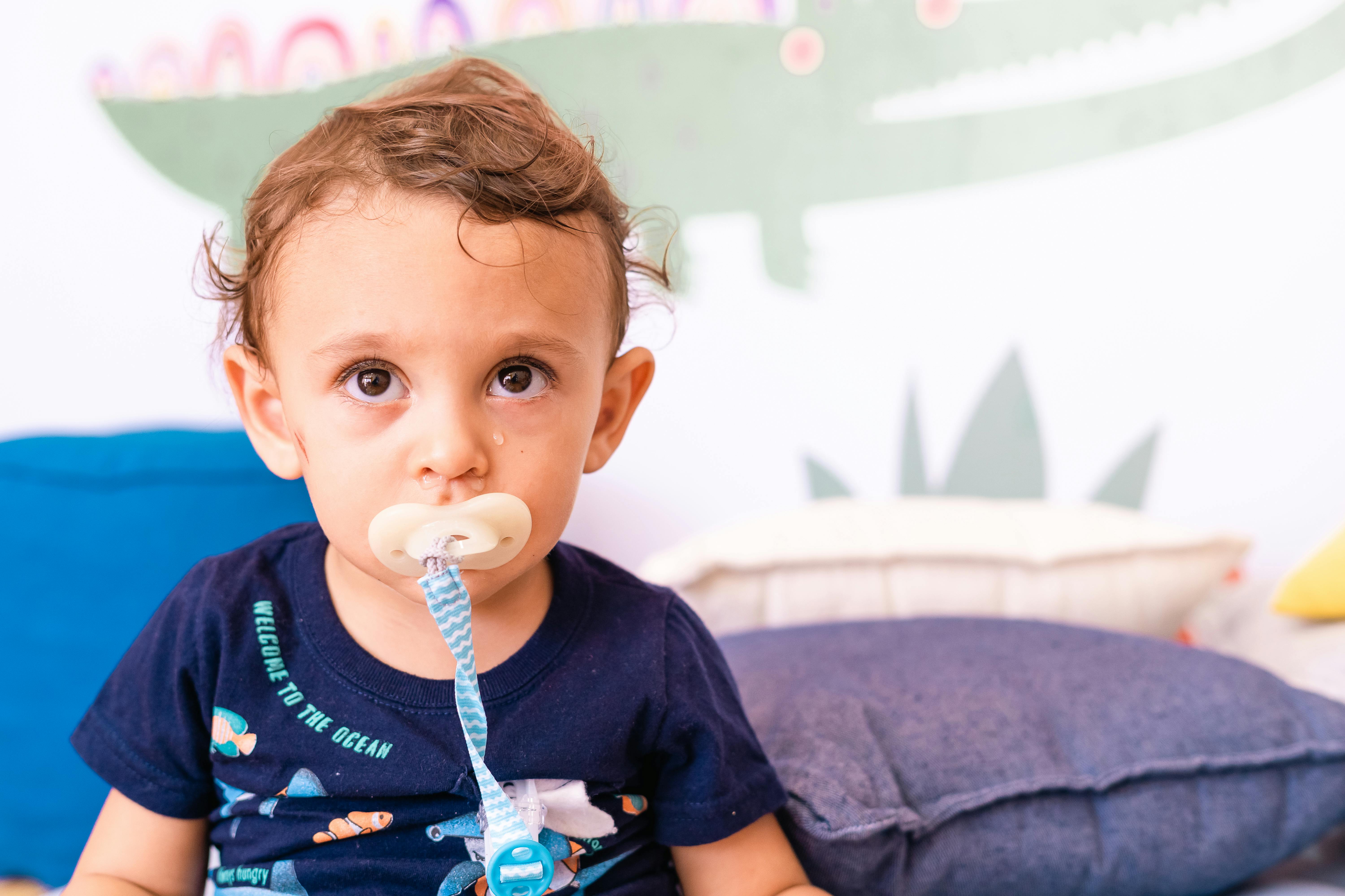 Crying Ofw Photos, Download The BEST Free Crying Ofw Stock Photos & HD ...