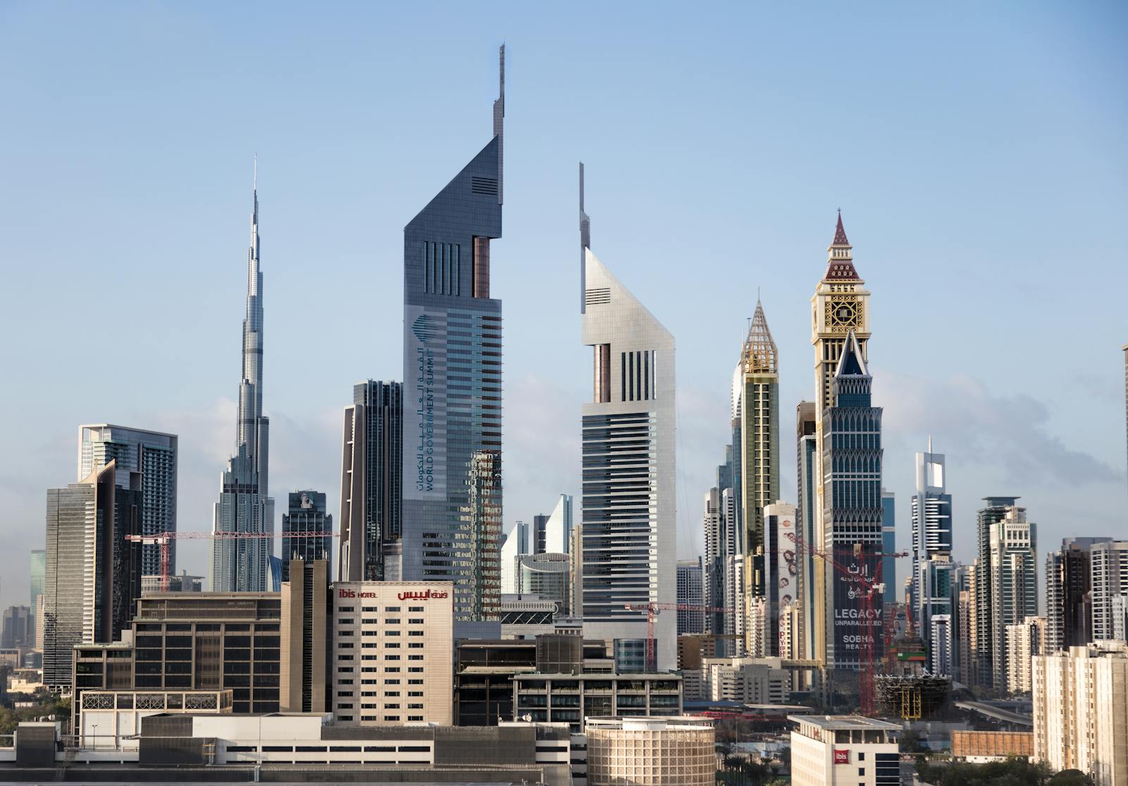 Emirates Office Tower Photos, Download The BEST Free Emirates Office ...