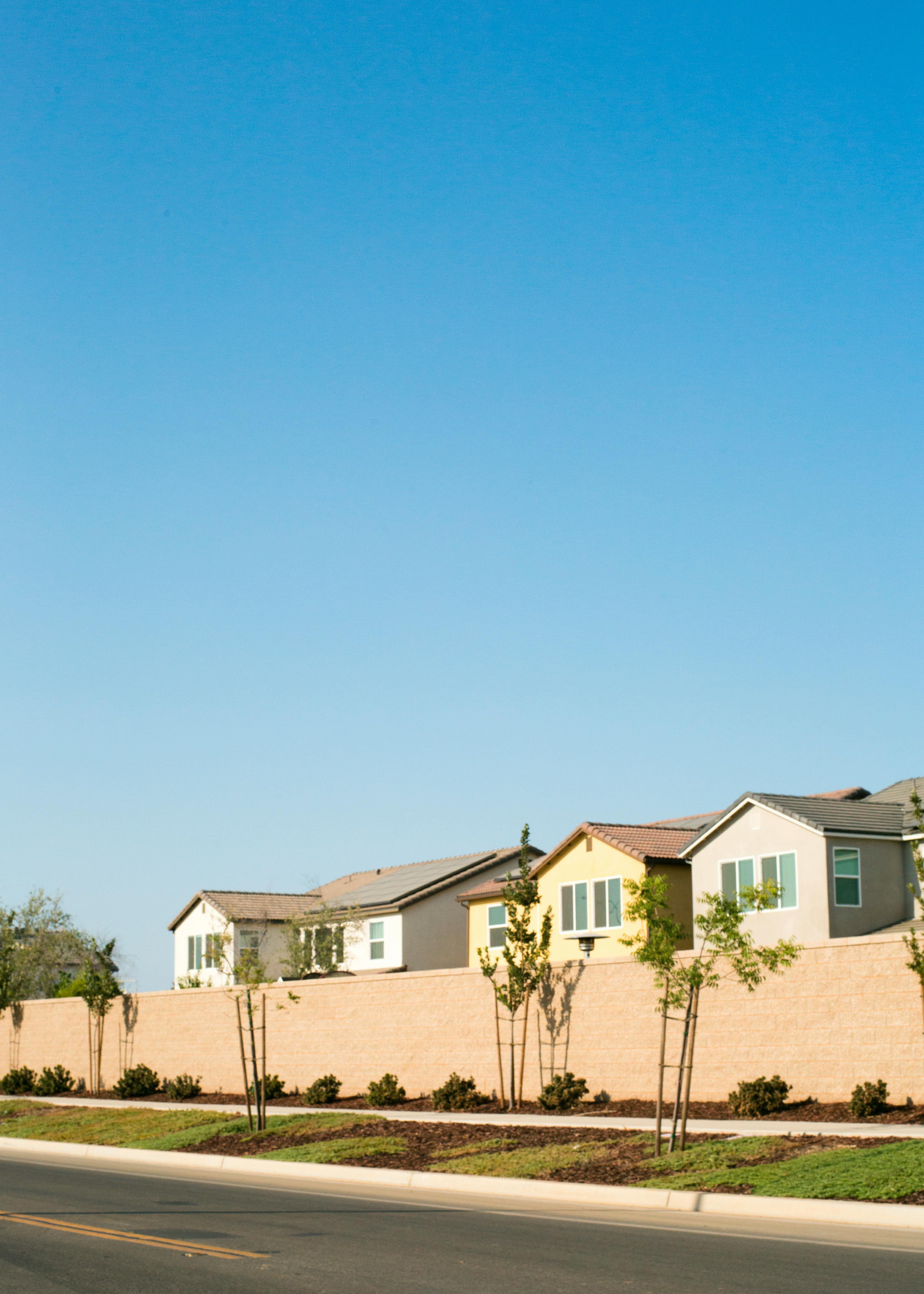 House behind High Wall · Free Stock Photo