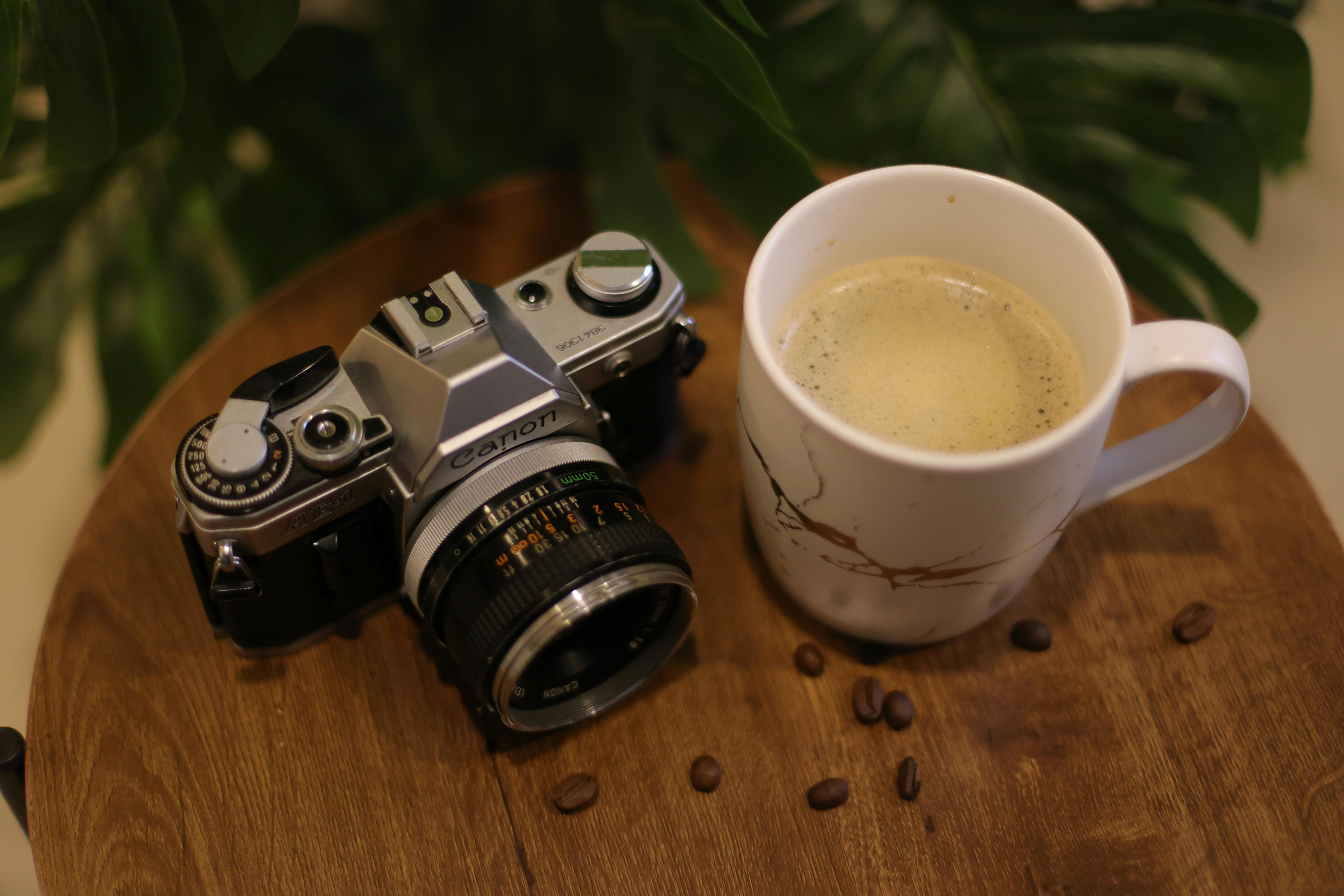 Camera On Table Photos, Download The BEST Free Camera On Table Stock ...