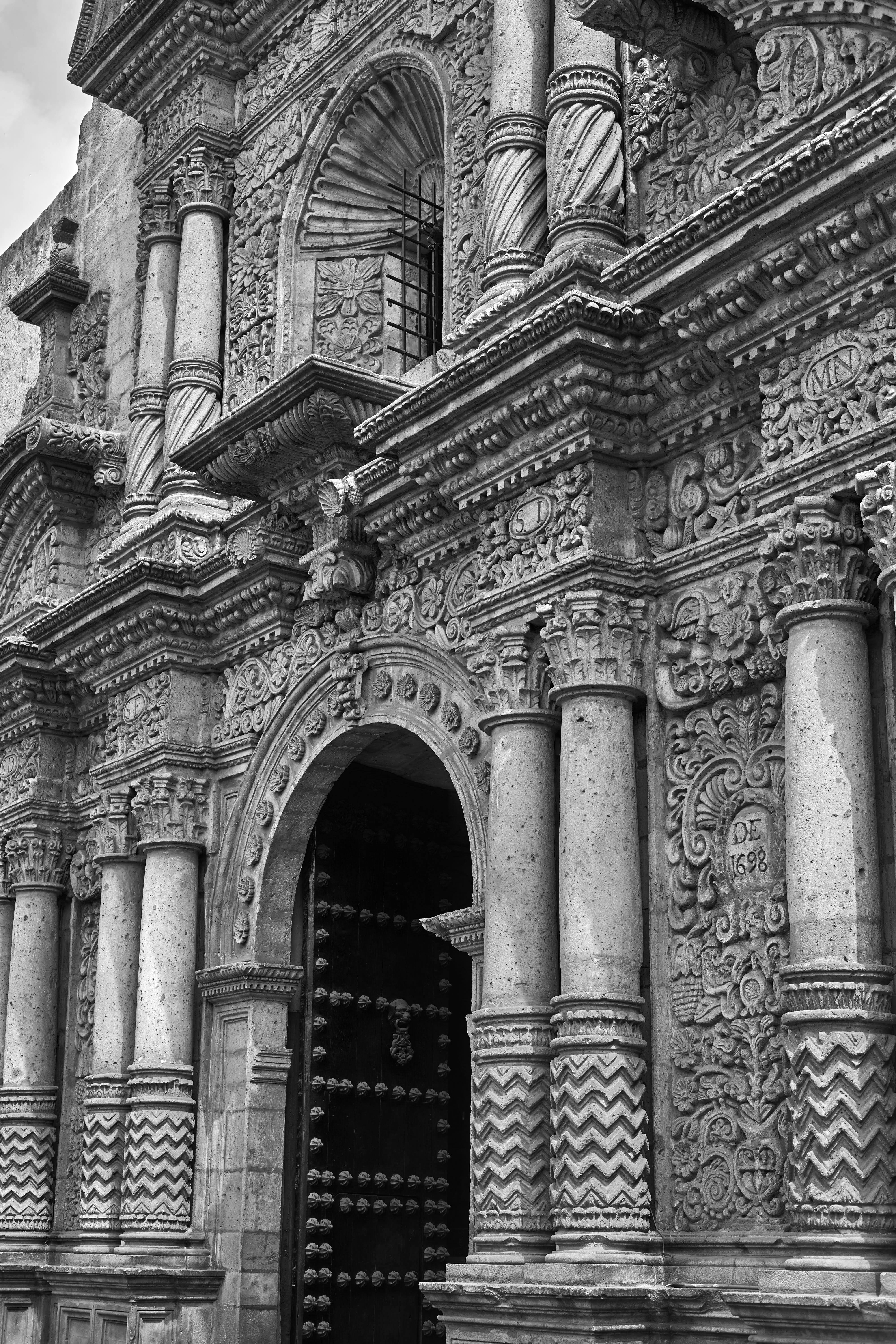 Fachada barroca · Free Stock Photo