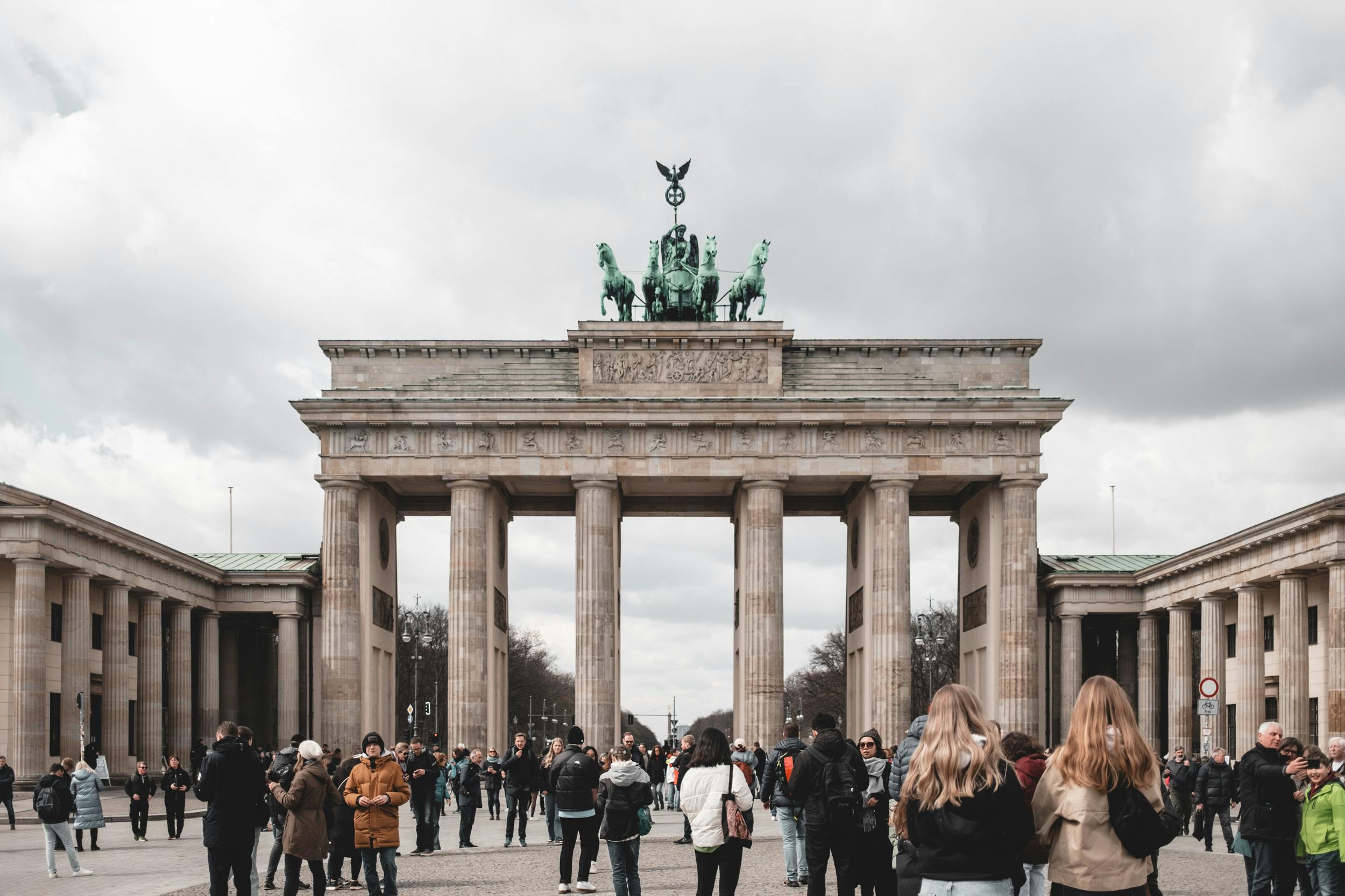 Clouds over Brandenburg Gate · Free Stock Photo