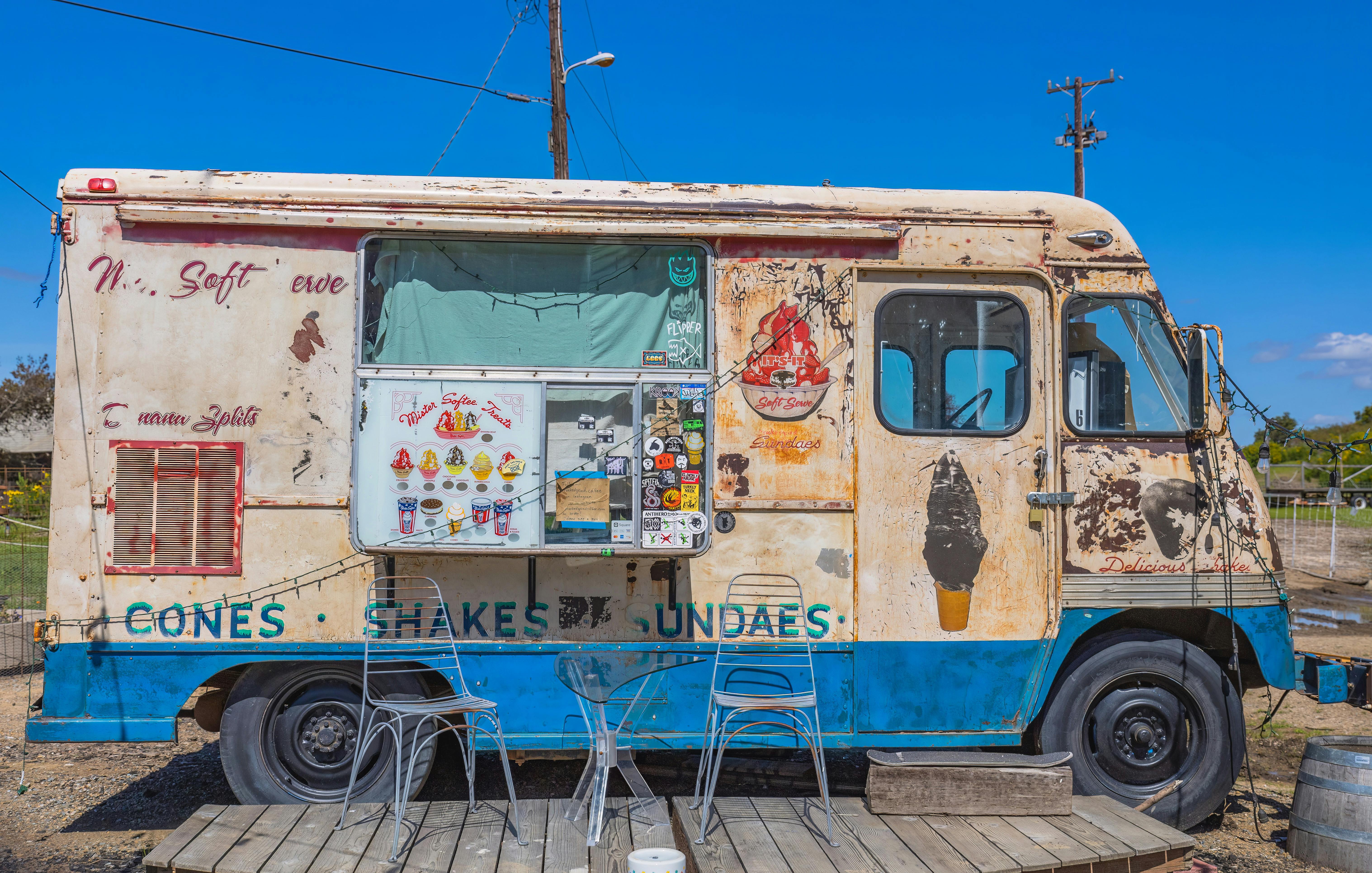 Truck with Ice Cream · Free Stock Photo