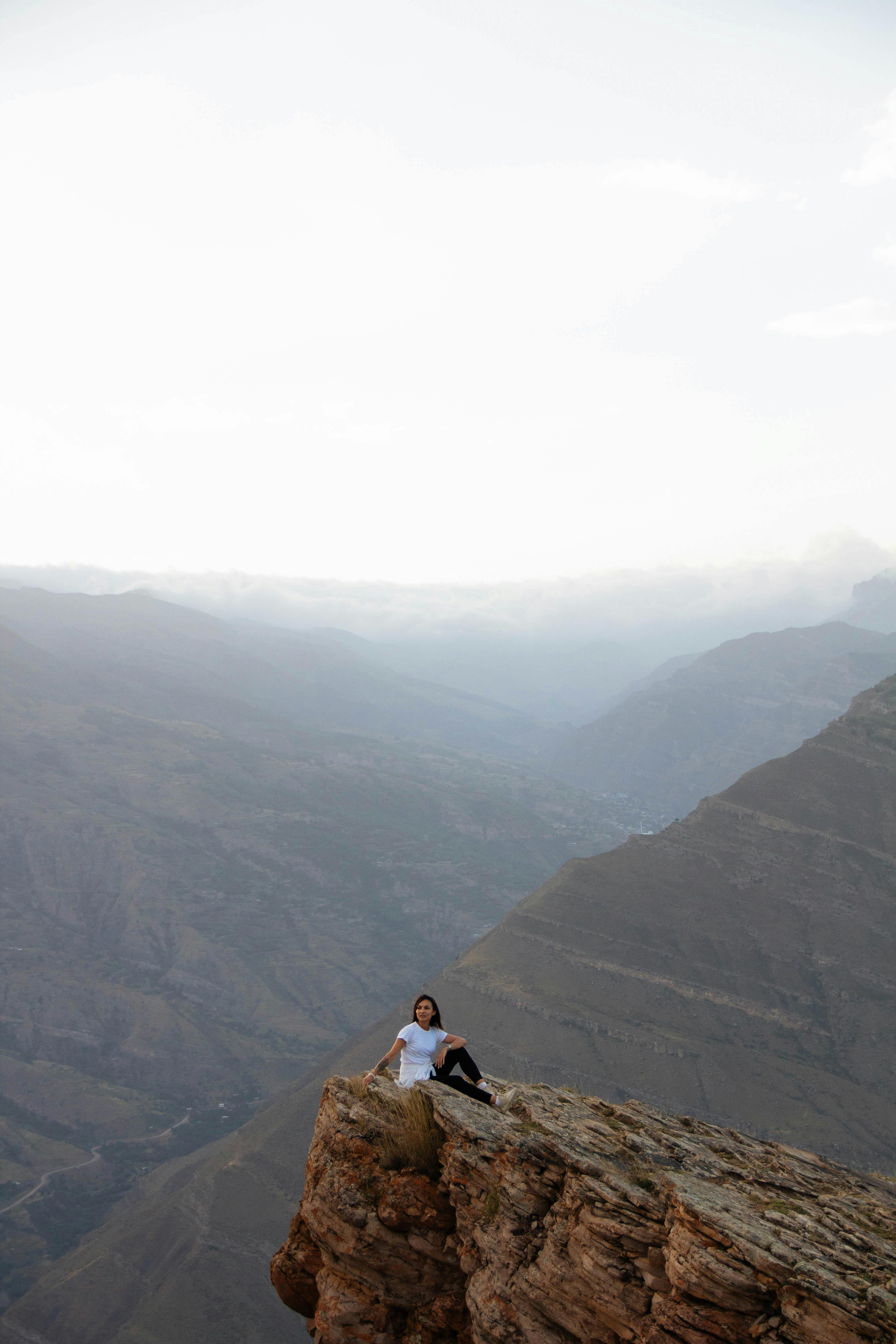 Overhangs Photos, Download The BEST Free Overhangs Stock Photos & HD Images