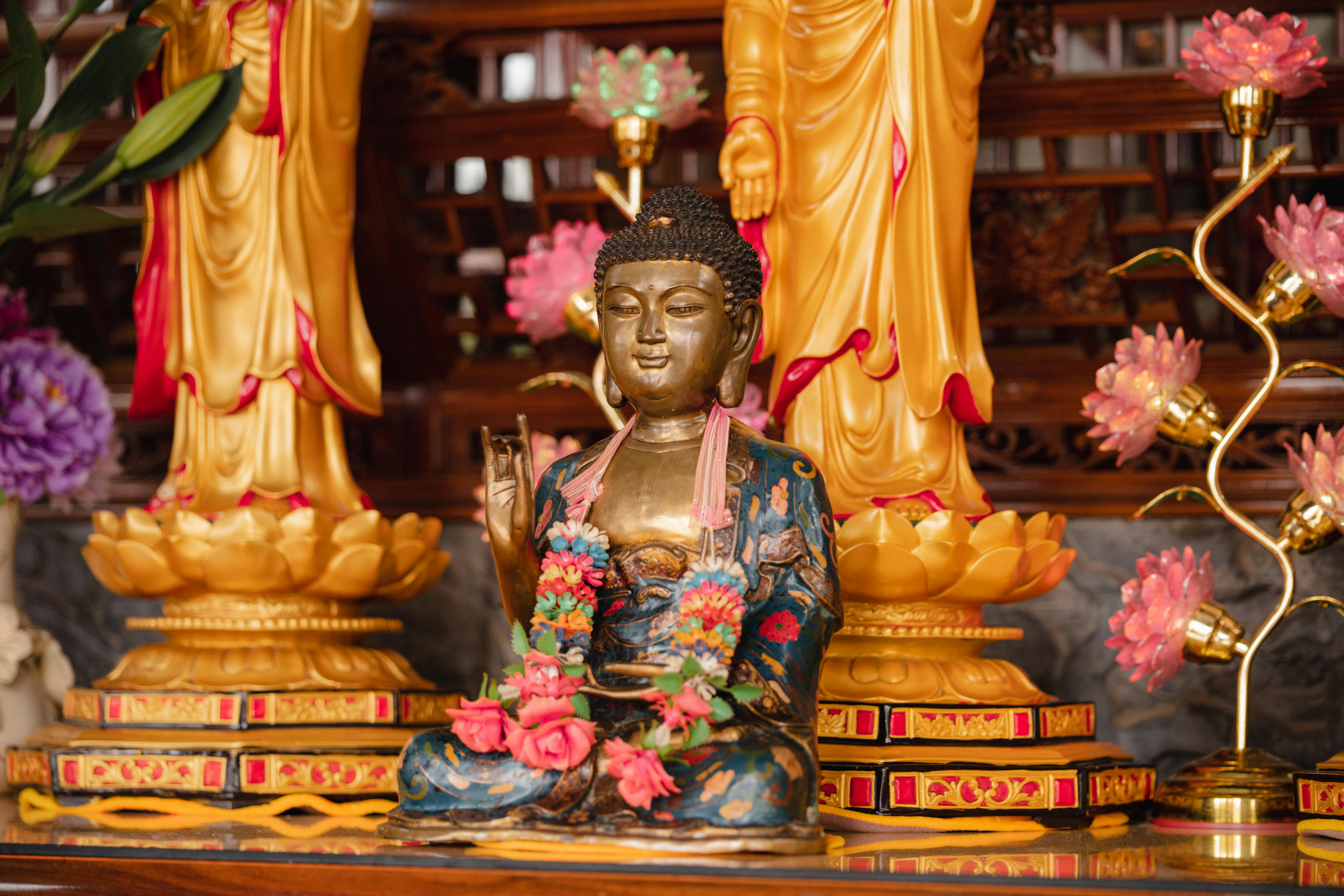 Buddha Ror Photos, Download The BEST Free Buddha Ror Stock Photos & HD ...