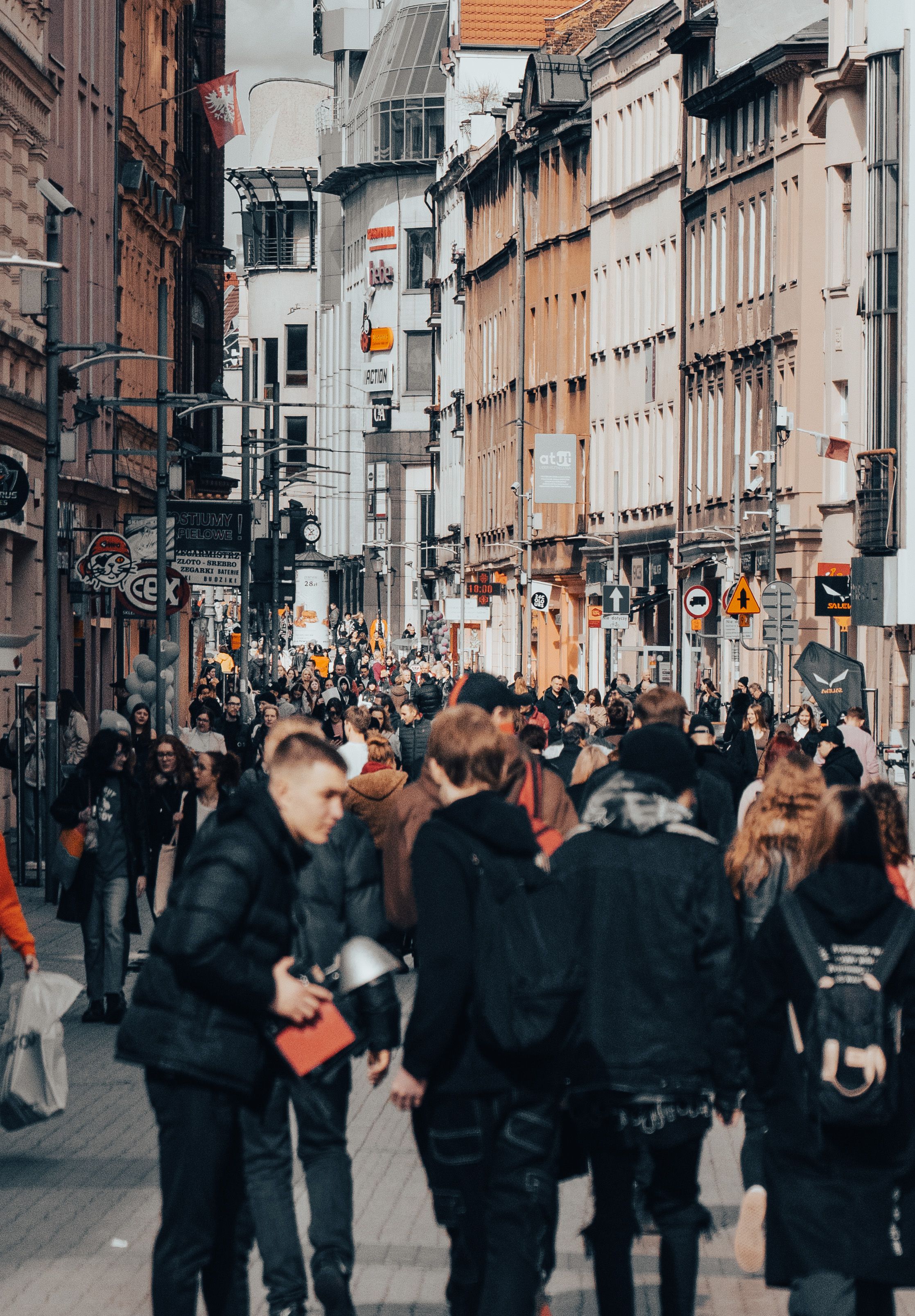 Pedestrians Photos, Download The BEST Free Pedestrians Stock Photos ...