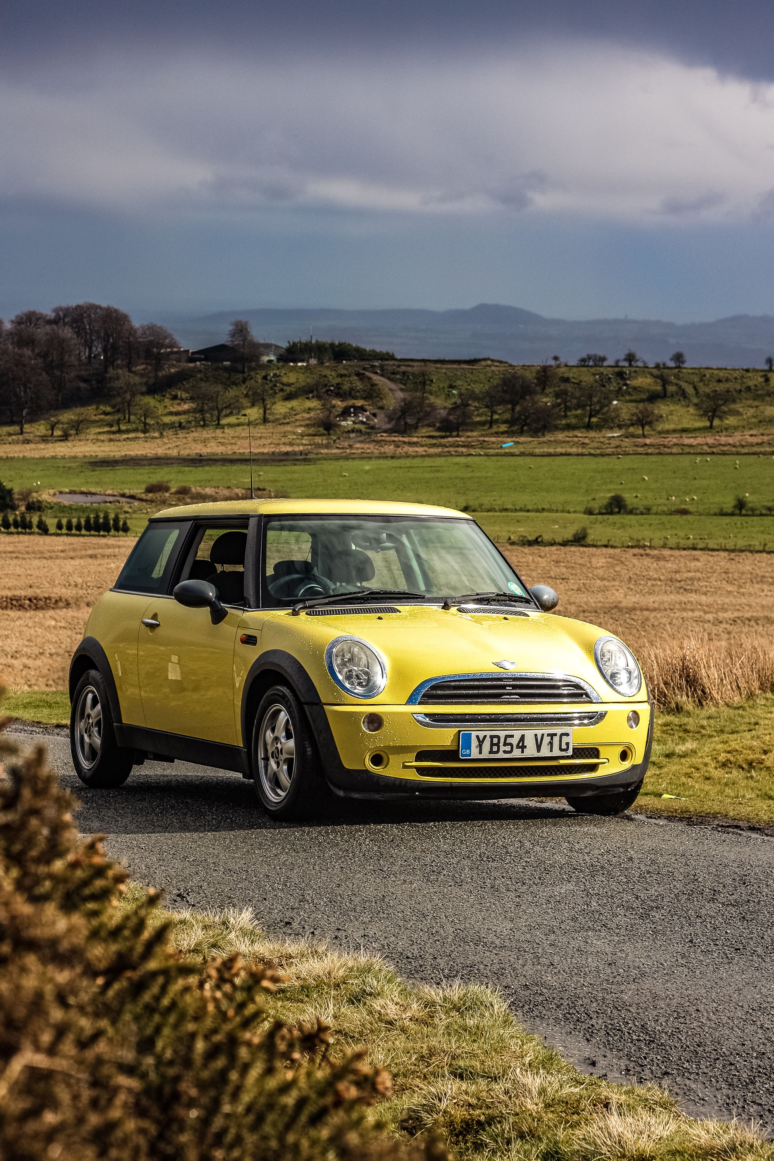 Mini Cooper on Rural Road · Free Stock Photo