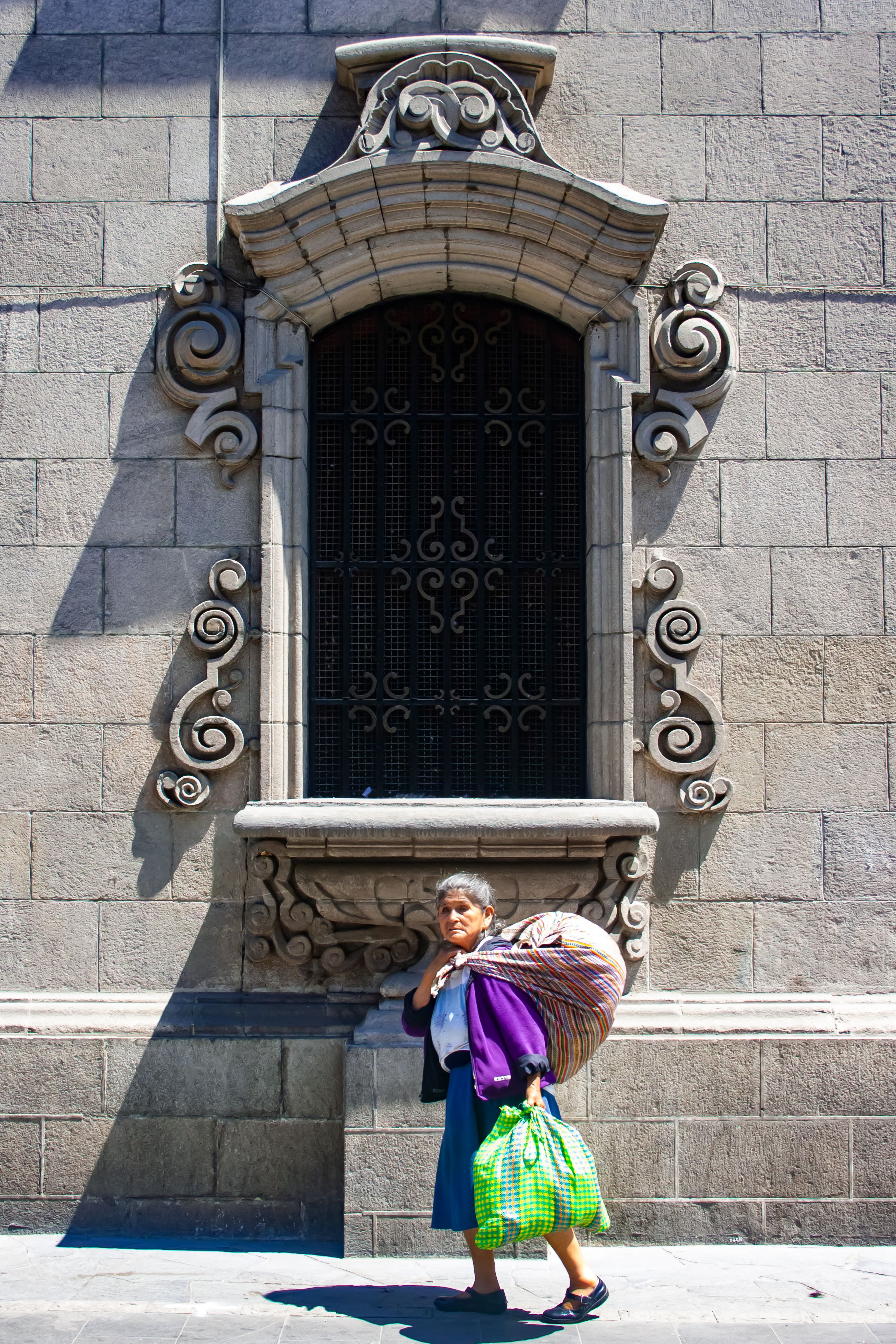 Carrying Something Heavy Photos, Download The BEST Free Carrying ...