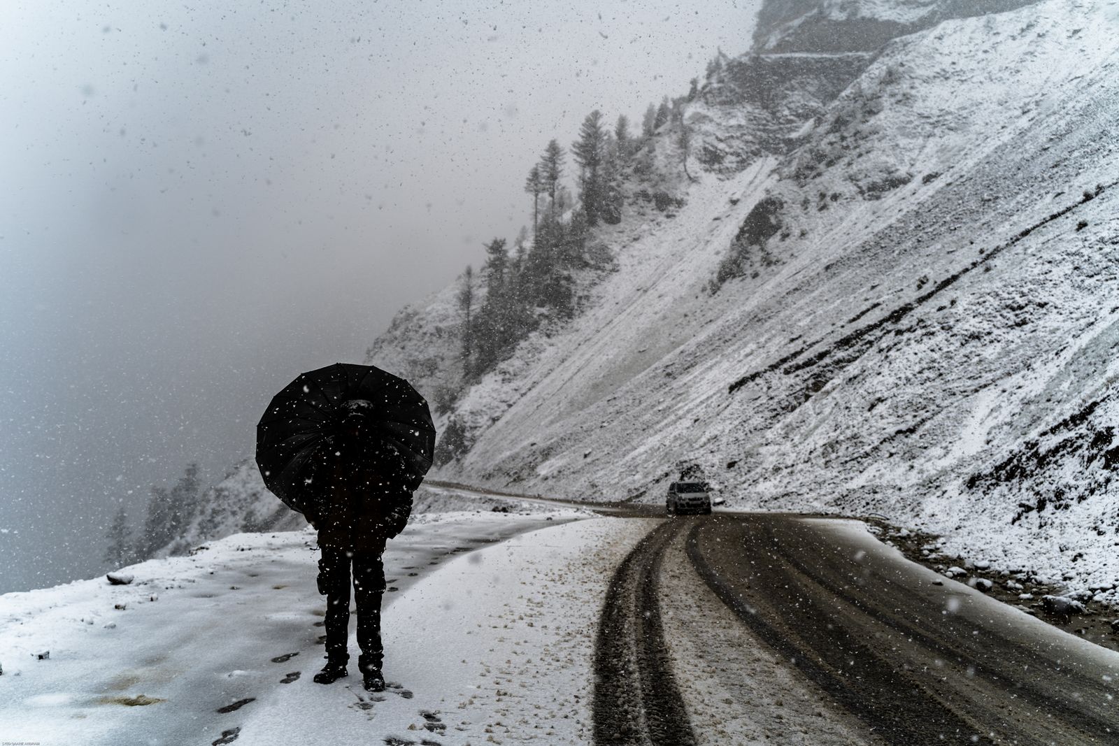 Heavy Snow Road Photos, Download The BEST Free Heavy Snow Road Stock ...