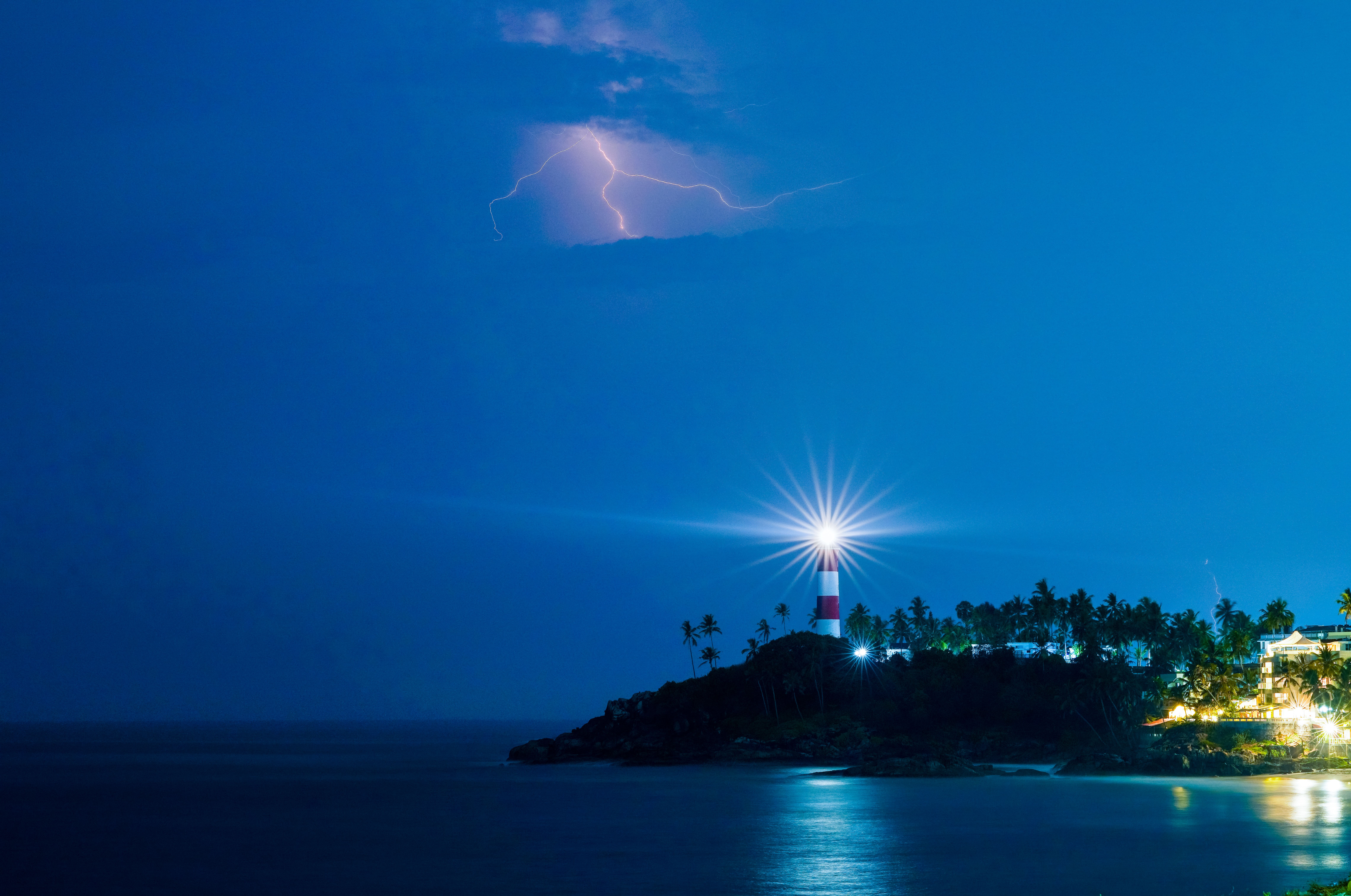 Lightning over Lighthouse in Evening · Free Stock Photo
