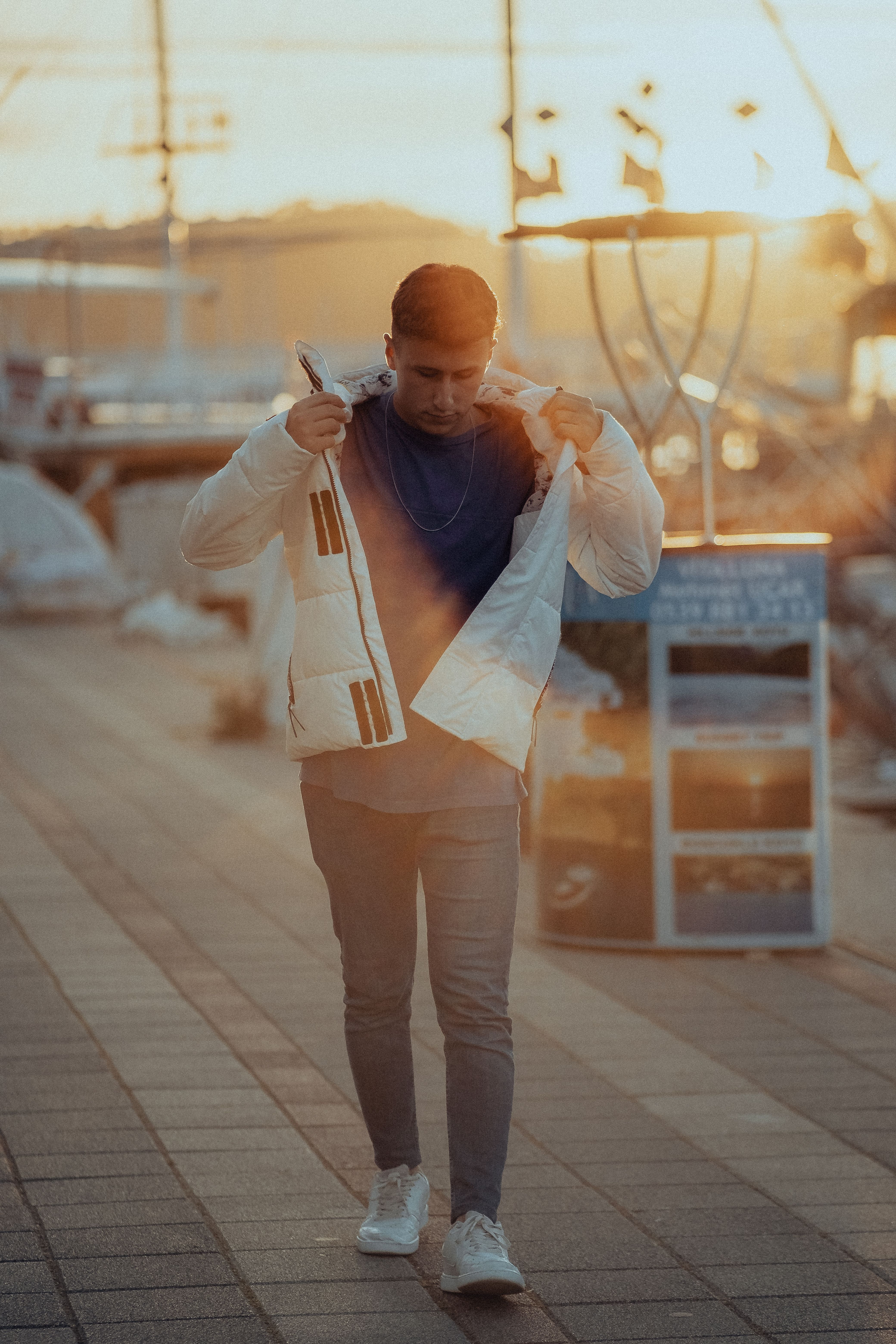 Sunset Sunlight over Man Head · Free Stock Photo