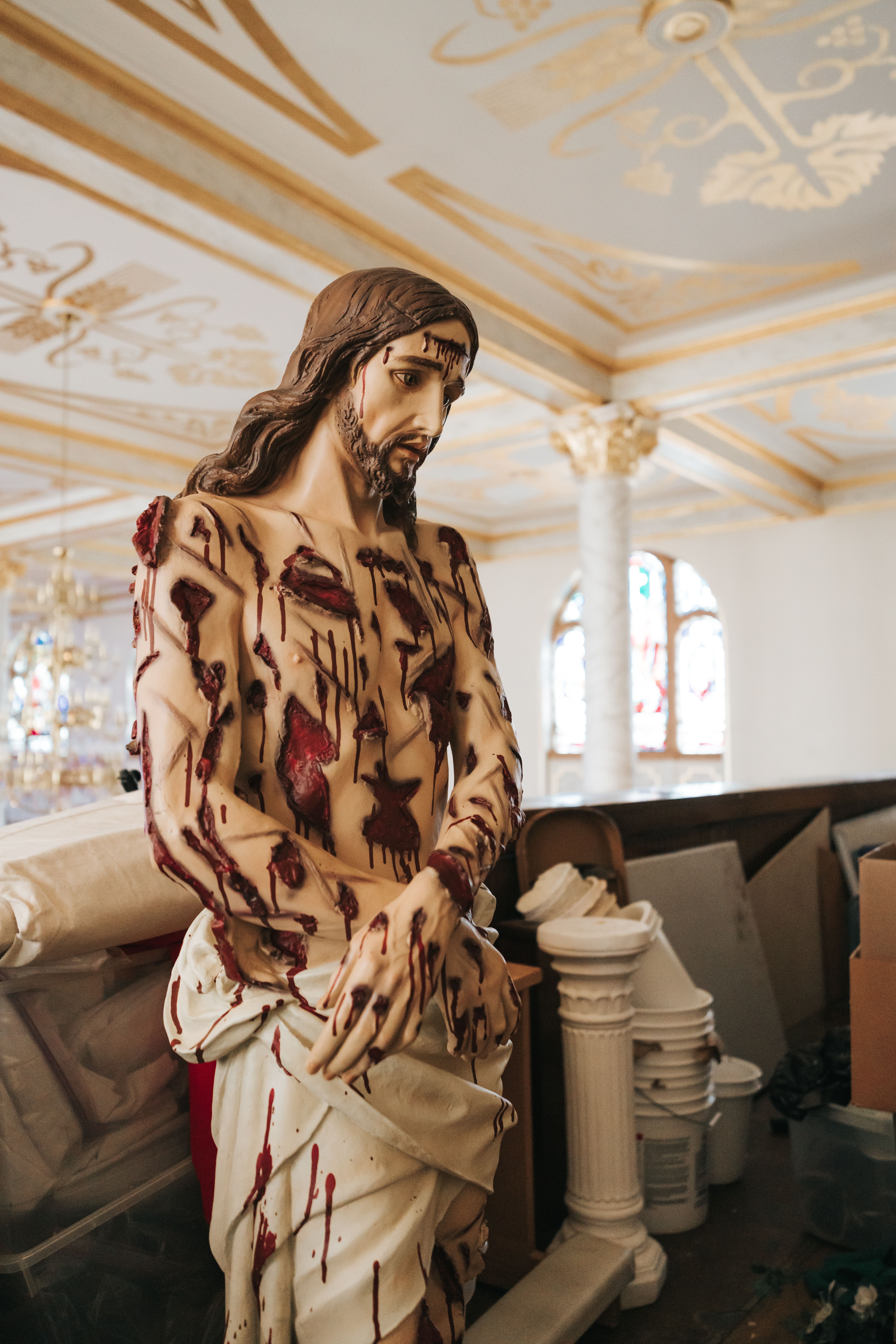 Statue of Bloodstained Jesus Christ · Free Stock Photo