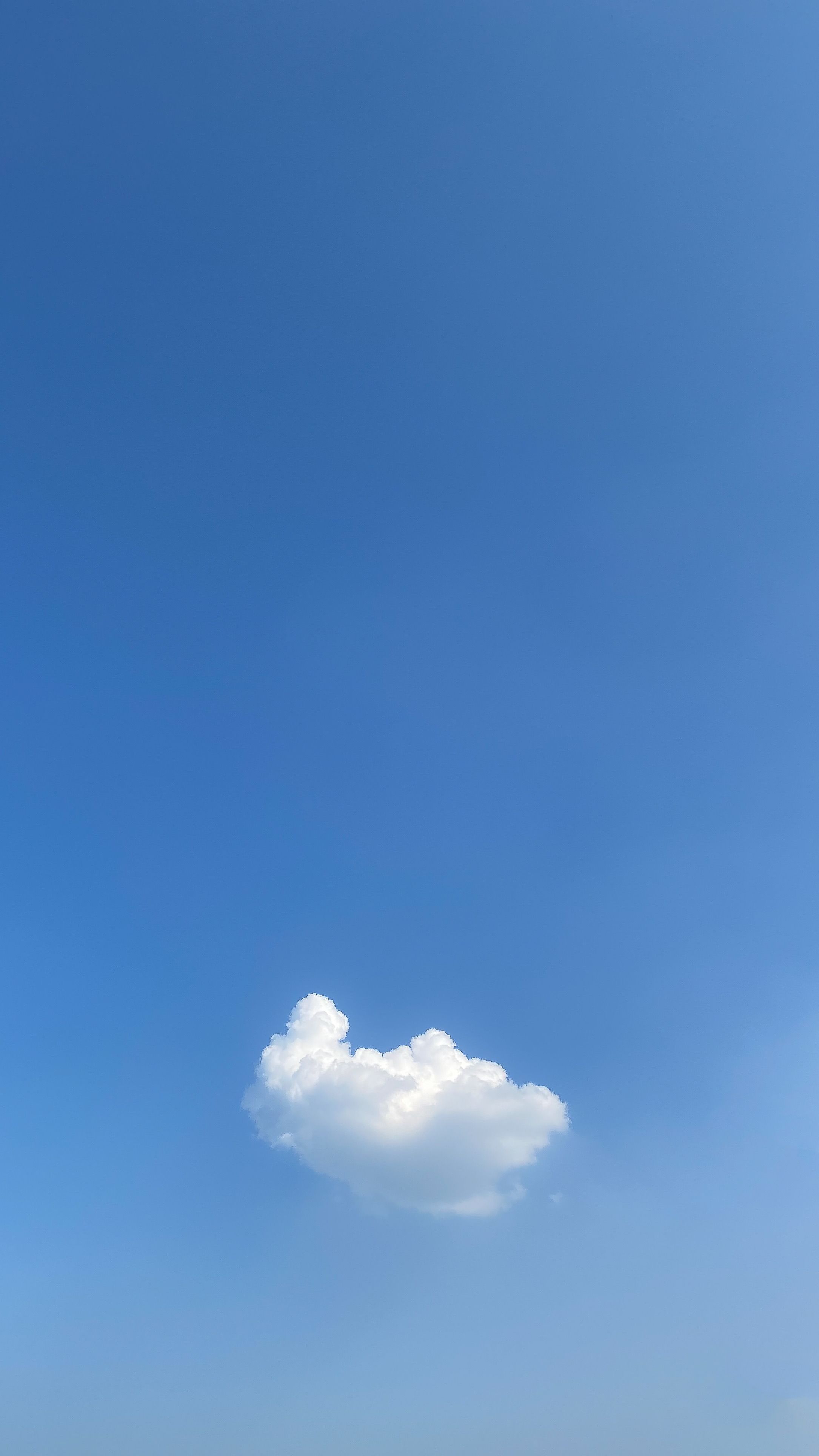 Cloud on Clear, Blue Sky · Free Stock Photo