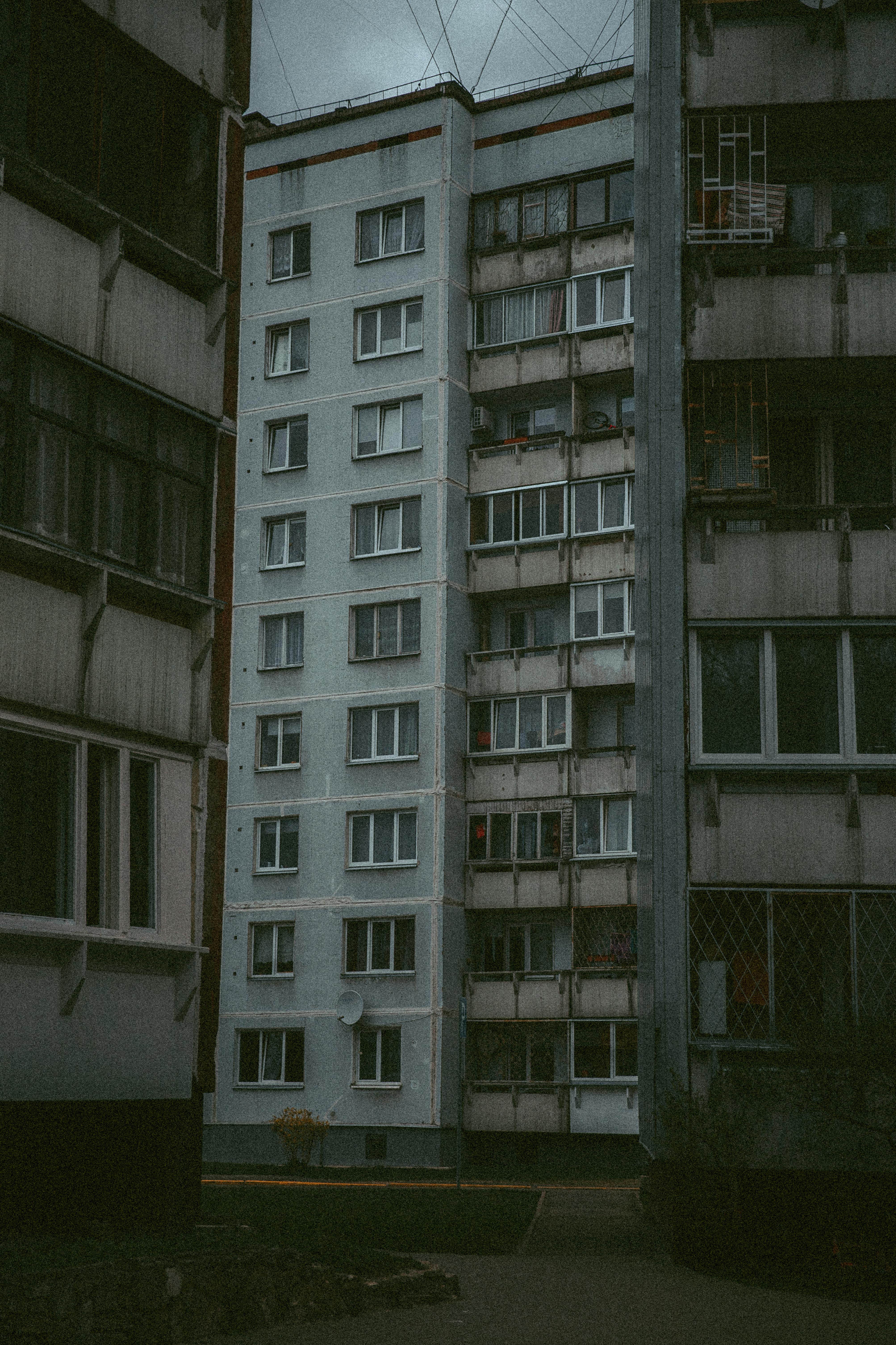 Poor Residential Buildings in City Suburbs · Free Stock Photo