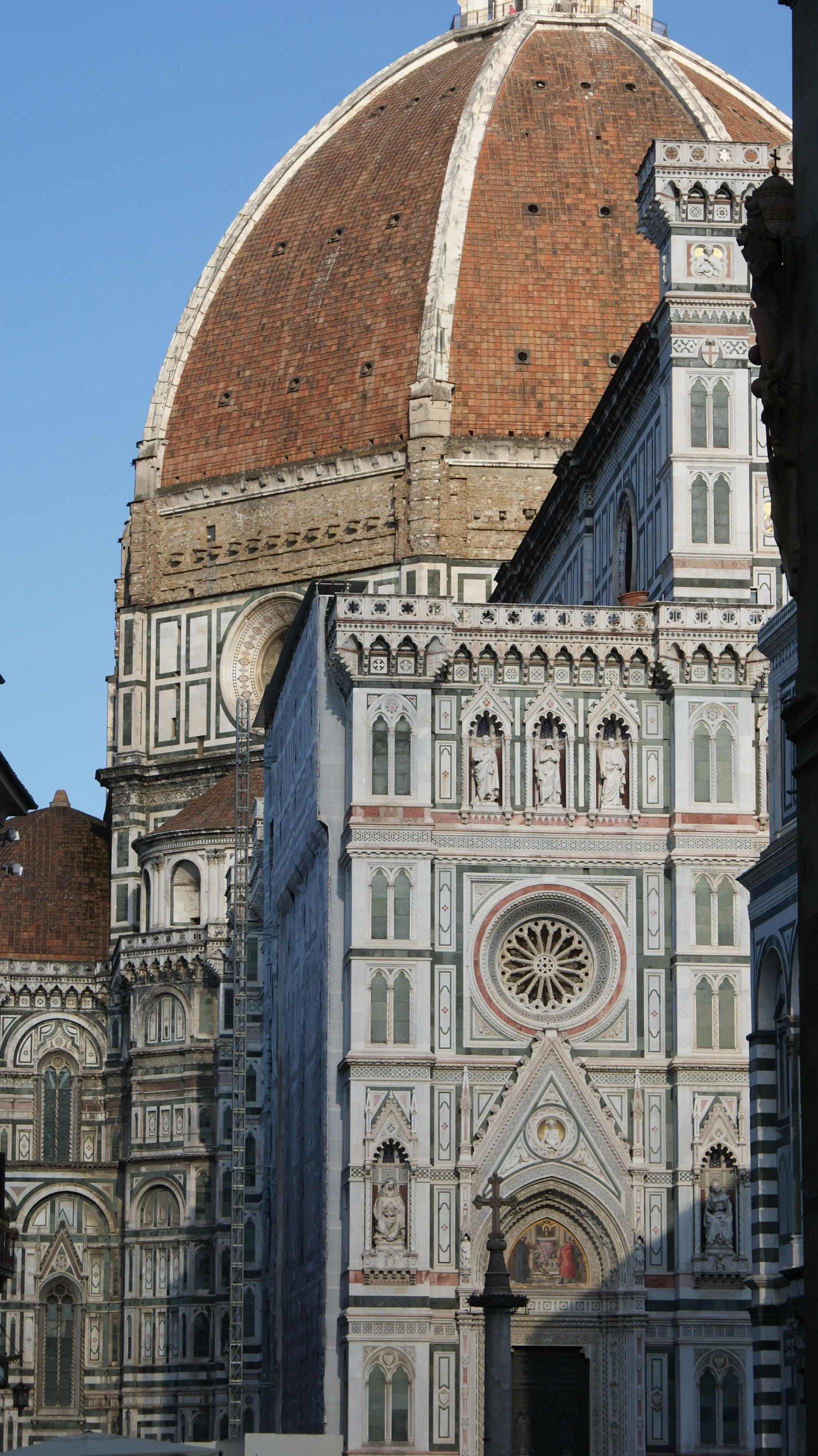Low Angle Shot of Cathedral · Free Stock Photo