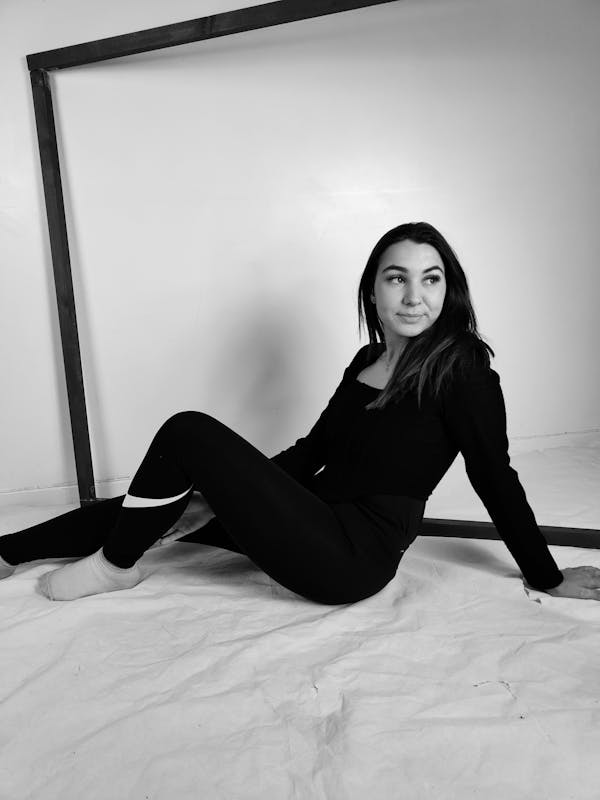 Frame Pose Photos, Download The BEST Free Frame Pose Stock Photos & HD ...