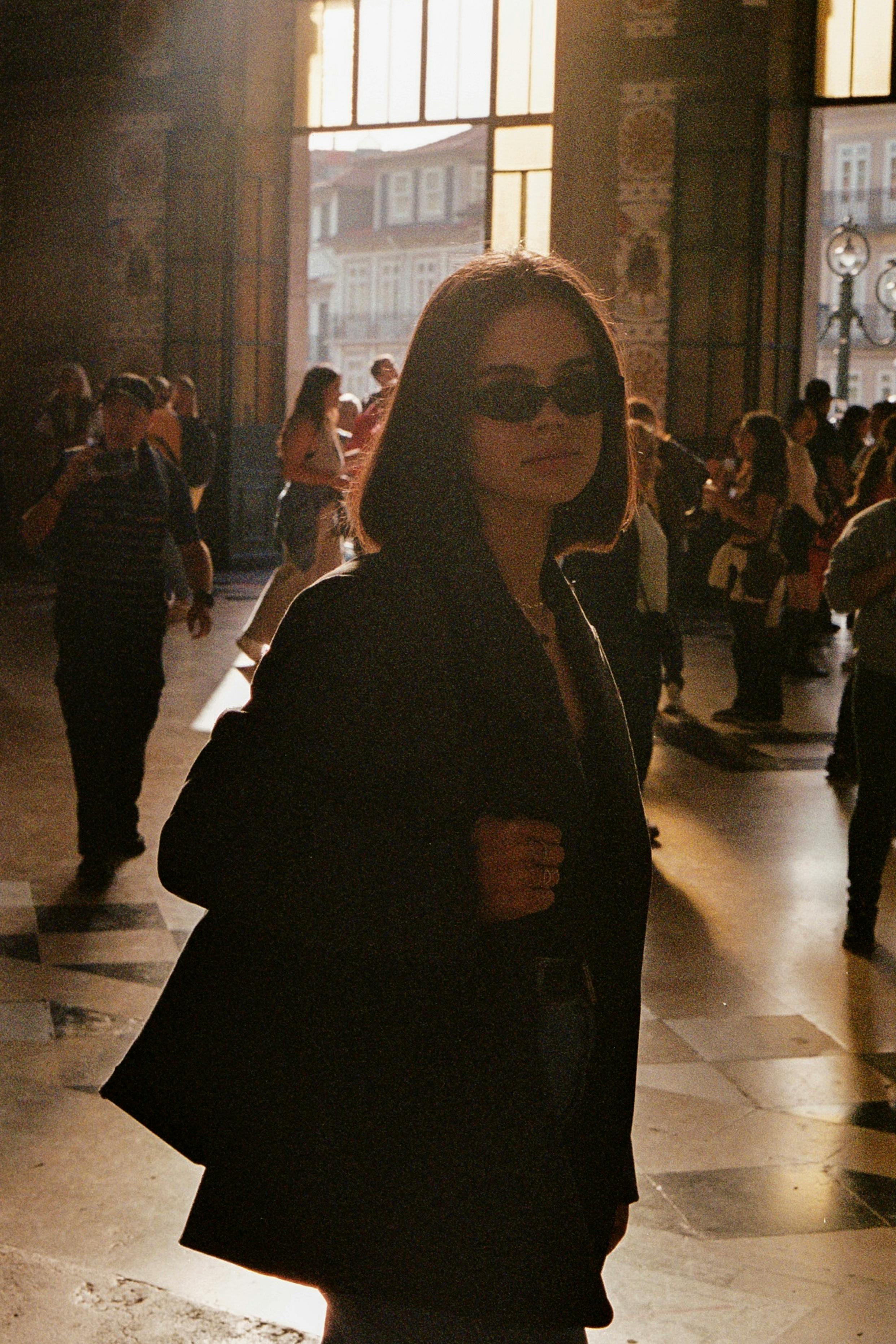 People Interior Photos, Download The BEST Free People Interior Stock ...