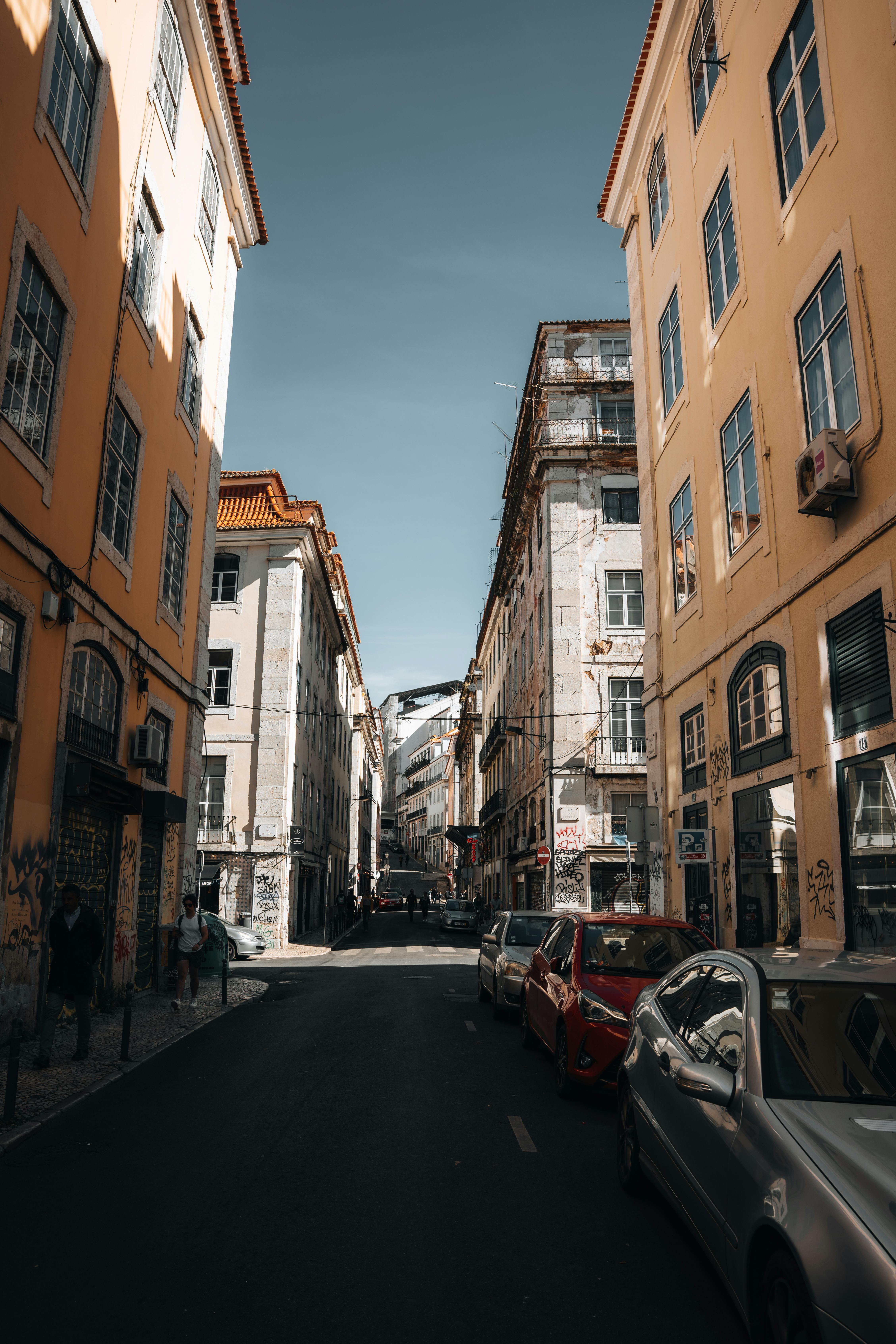 Street in Shadow in Lisbon · Free Stock Photo