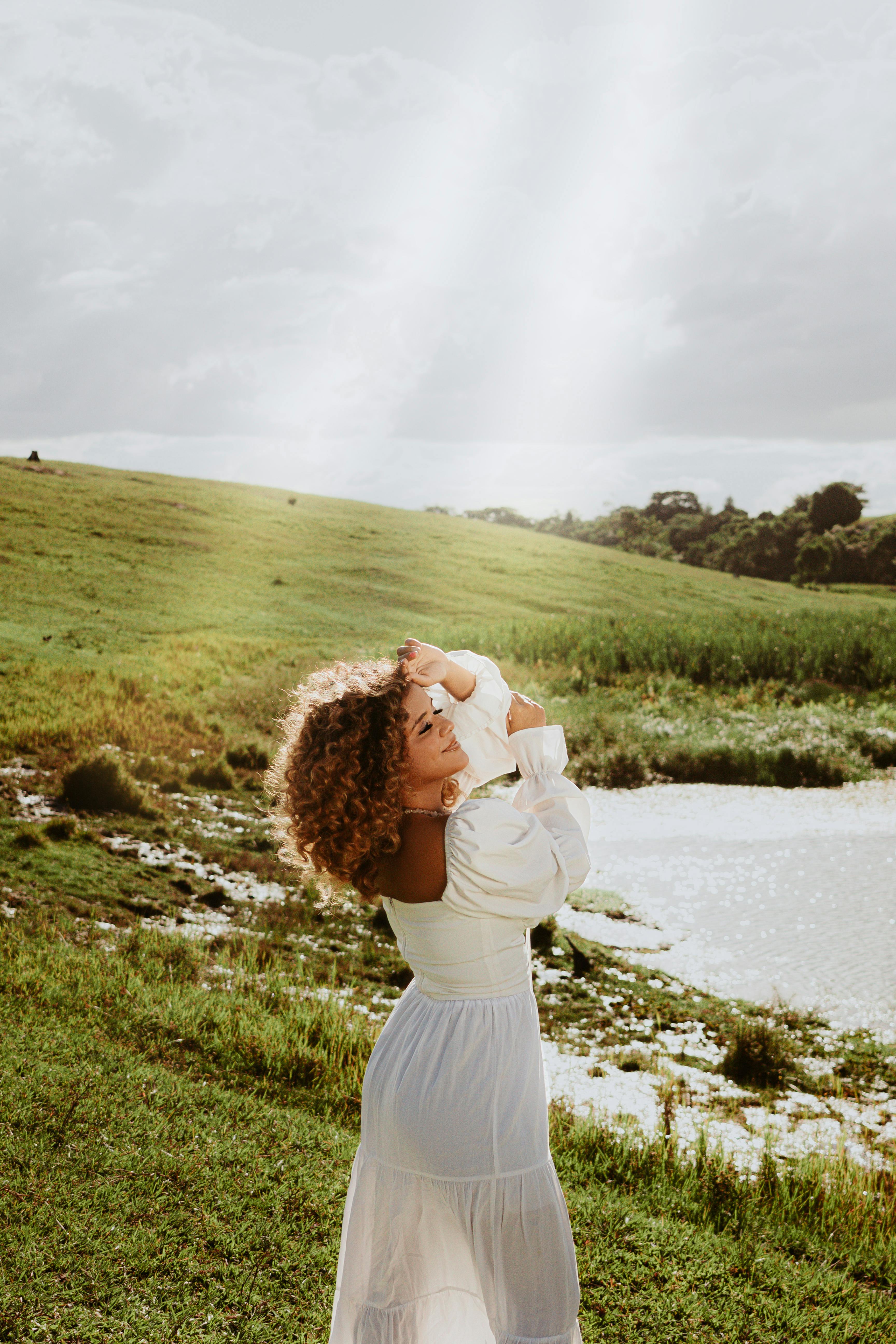 Woman in Dress Posing in Summer Nature Landscape · Free Stock Photo