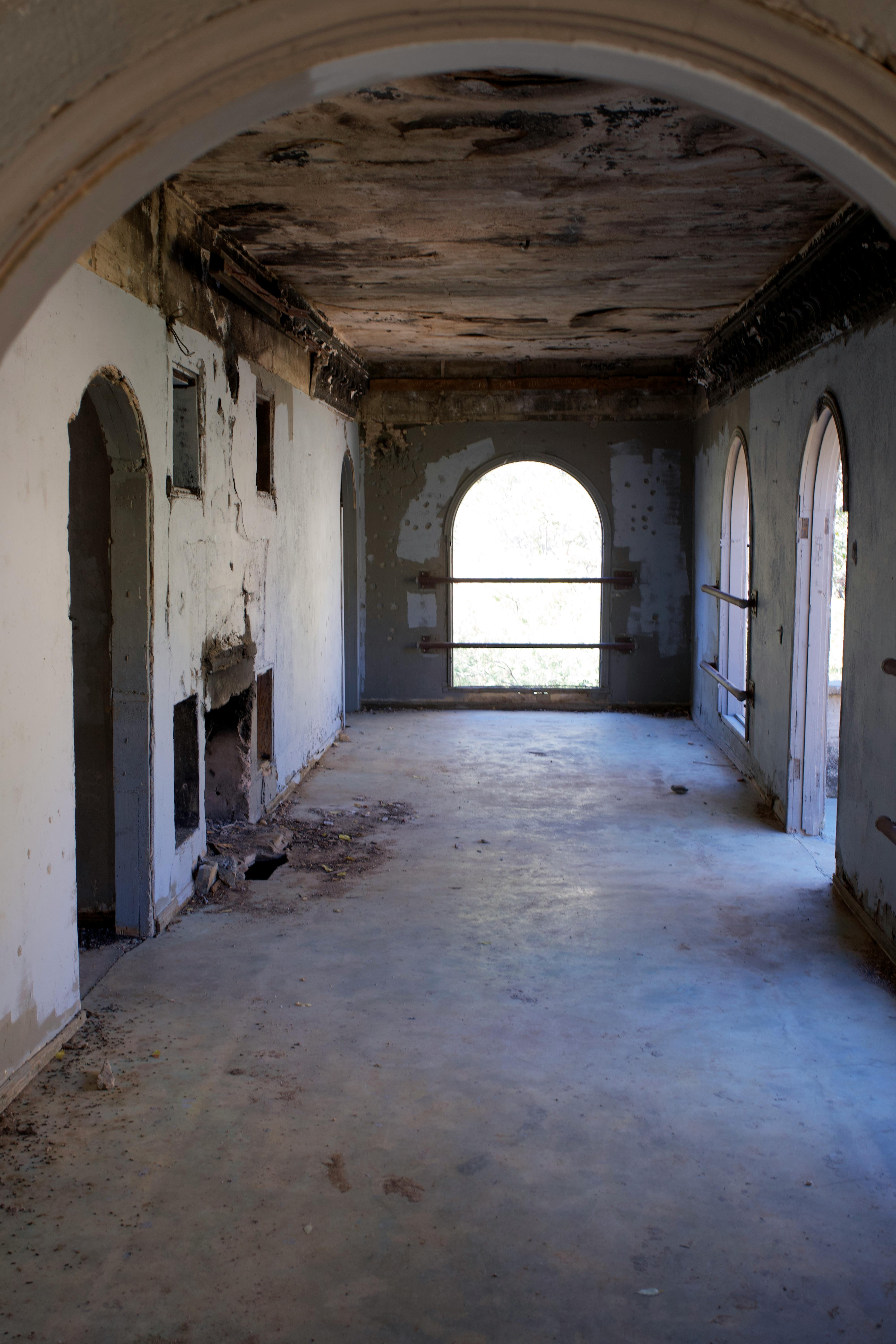 19+ Fotos y Imágenes de Manicomio Gratis · Banco de Fotos Gratis