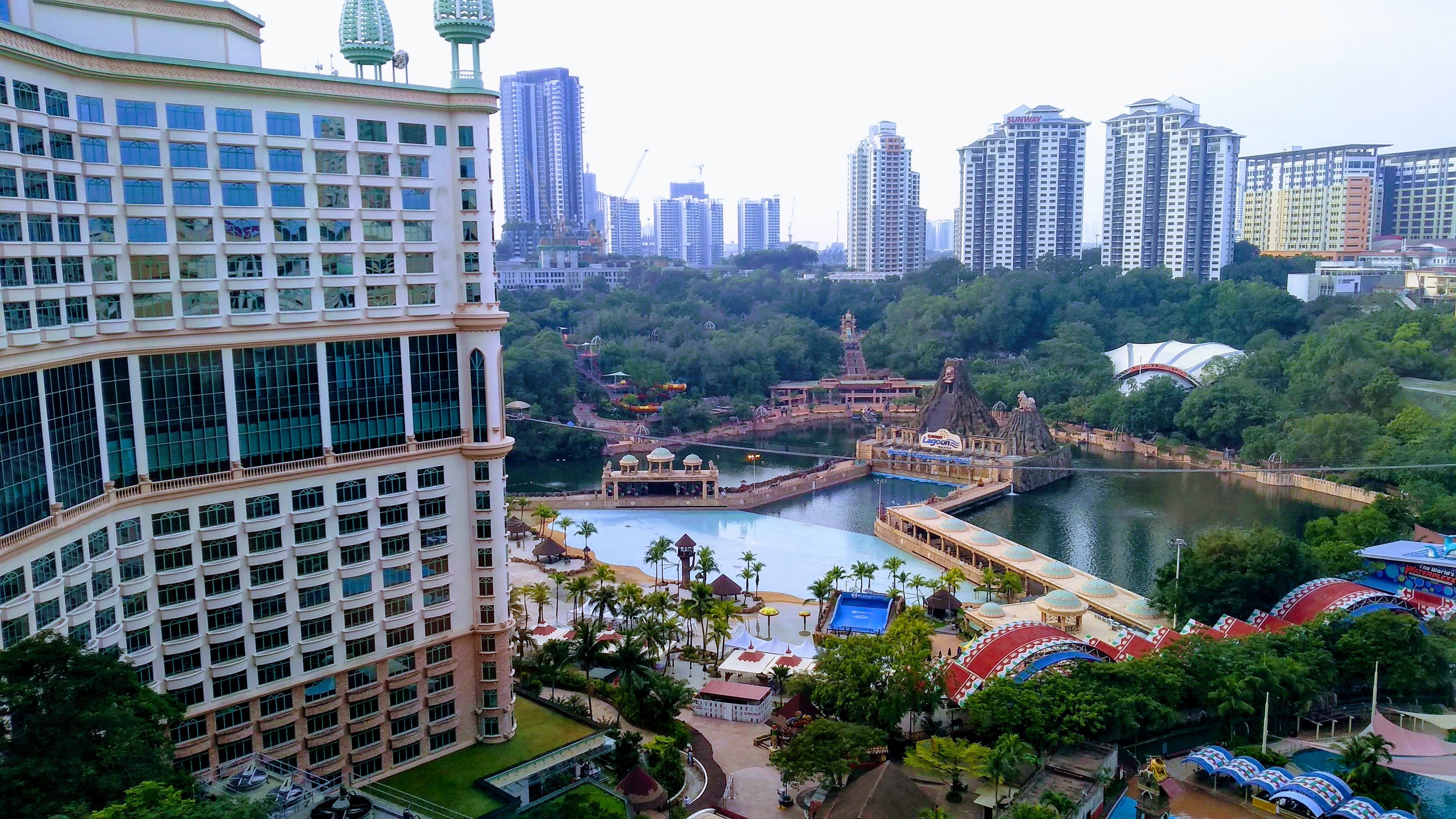 Free stock photo of fun area, incredible water park, modern architecture