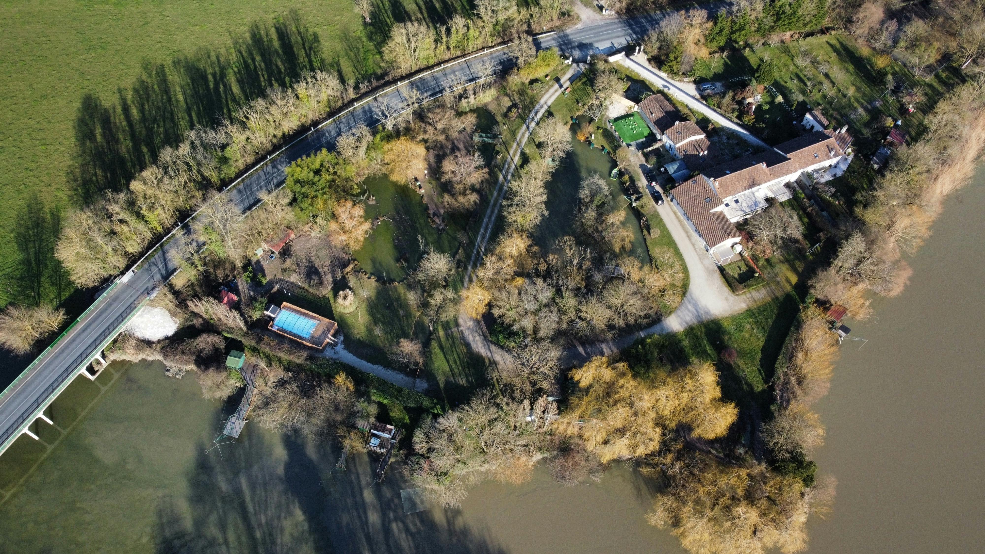 Bank Buildings Photos, Download The BEST Free Bank Buildings Stock ...