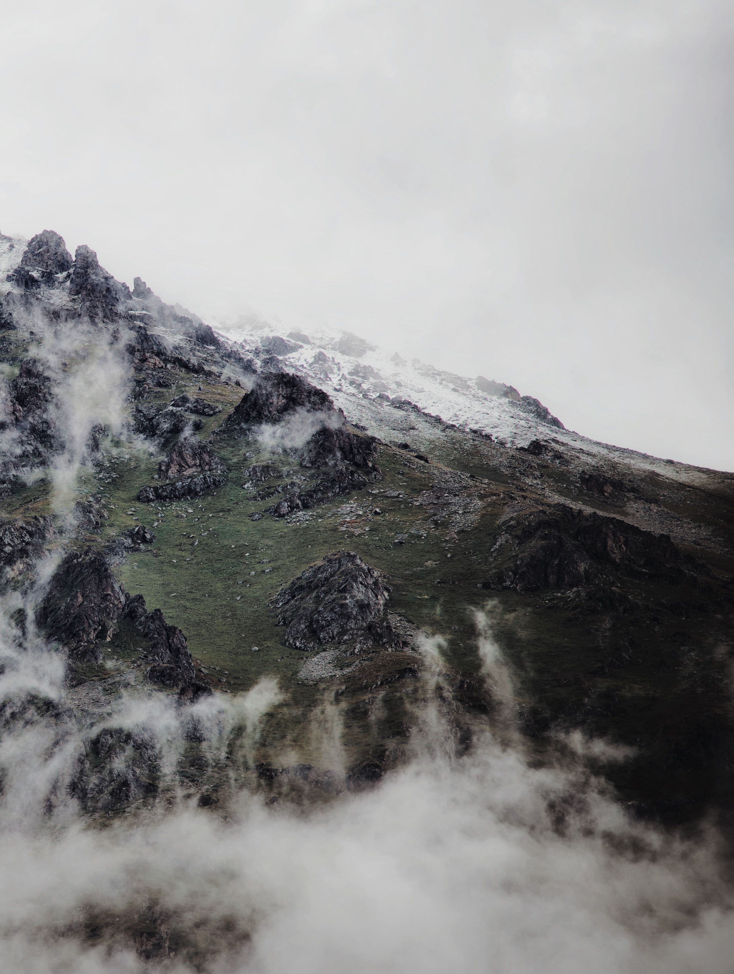 Sleepy Mountains Photos, Download The BEST Free Sleepy Mountains Stock ...