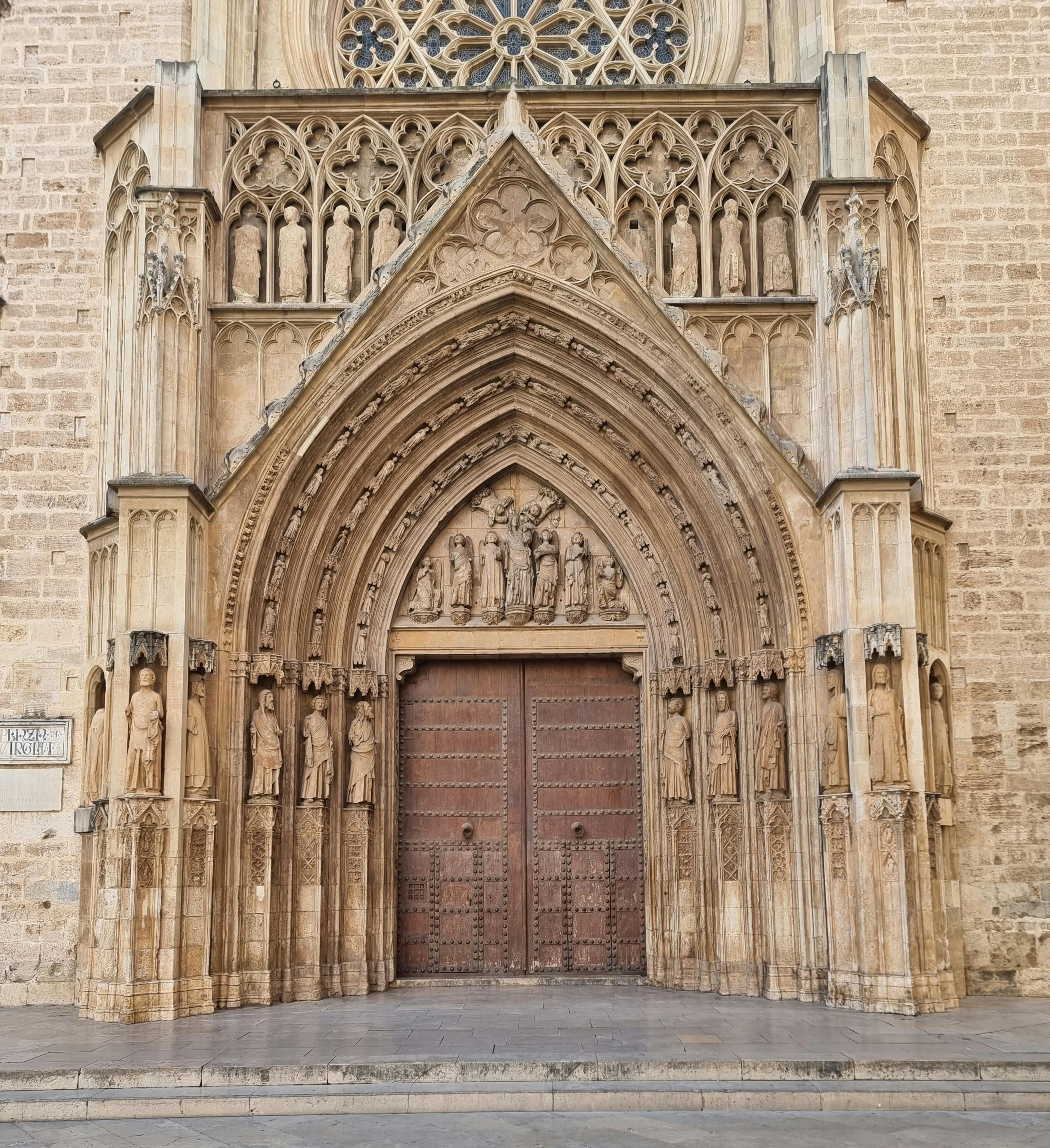 Portal Photos, Download The BEST Free Portal Stock Photos & HD Images